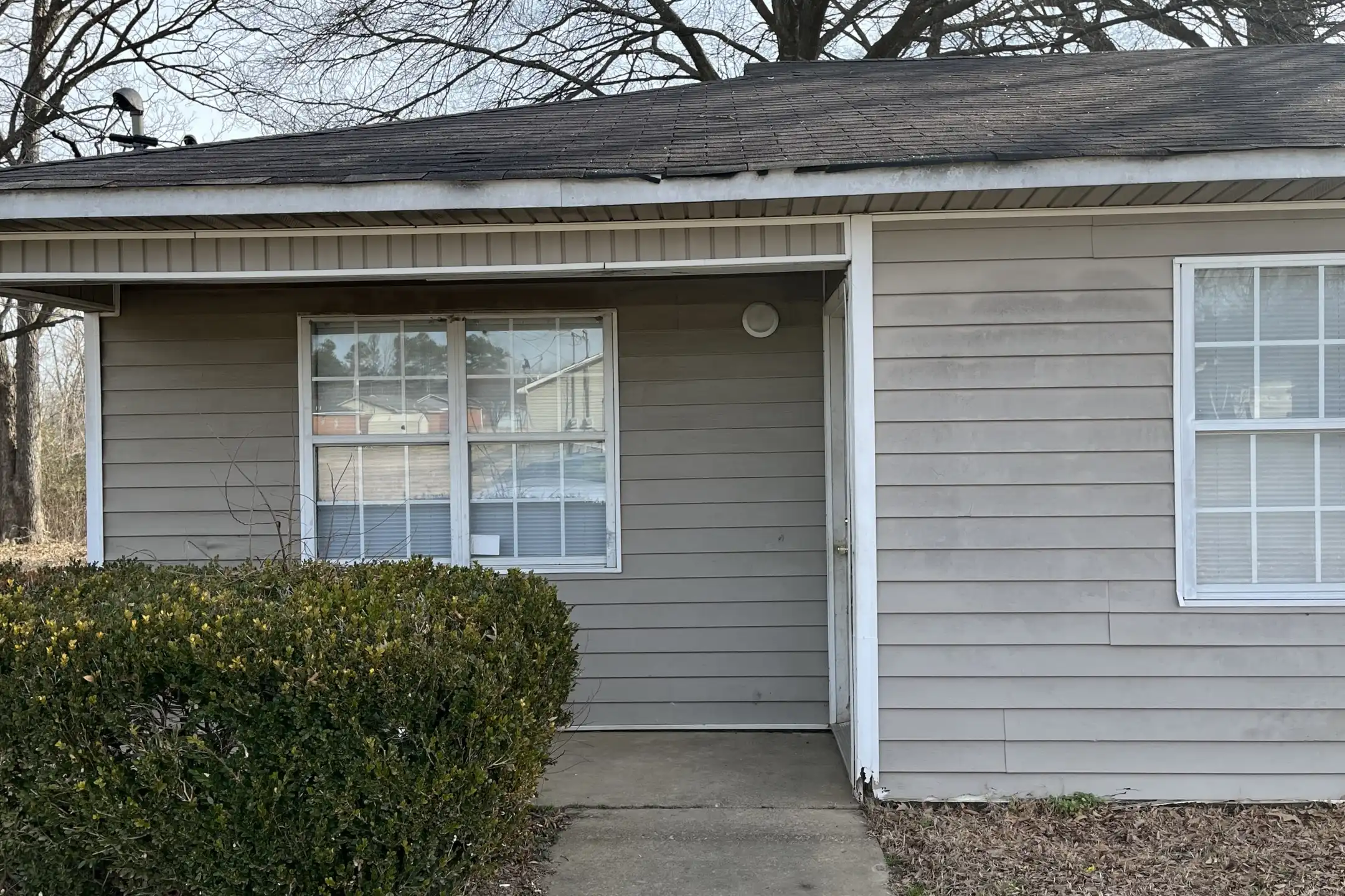 1146 Ferrell St unit 1 - Brownsville, TN 38012 | ApartmentGuide.com