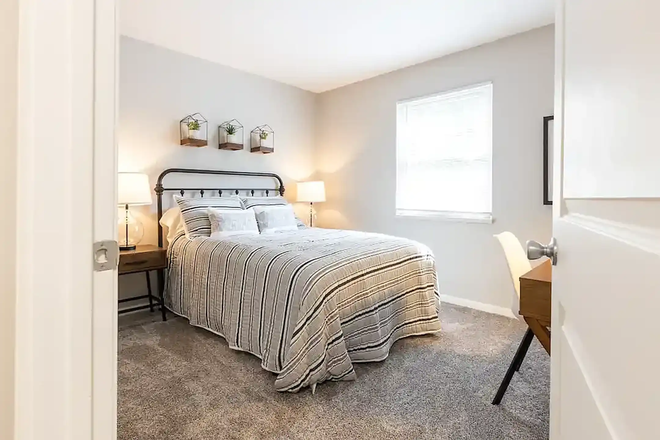 Community Place Apartments - Indianapolis, IN 46227 | ApartmentGuide.com
