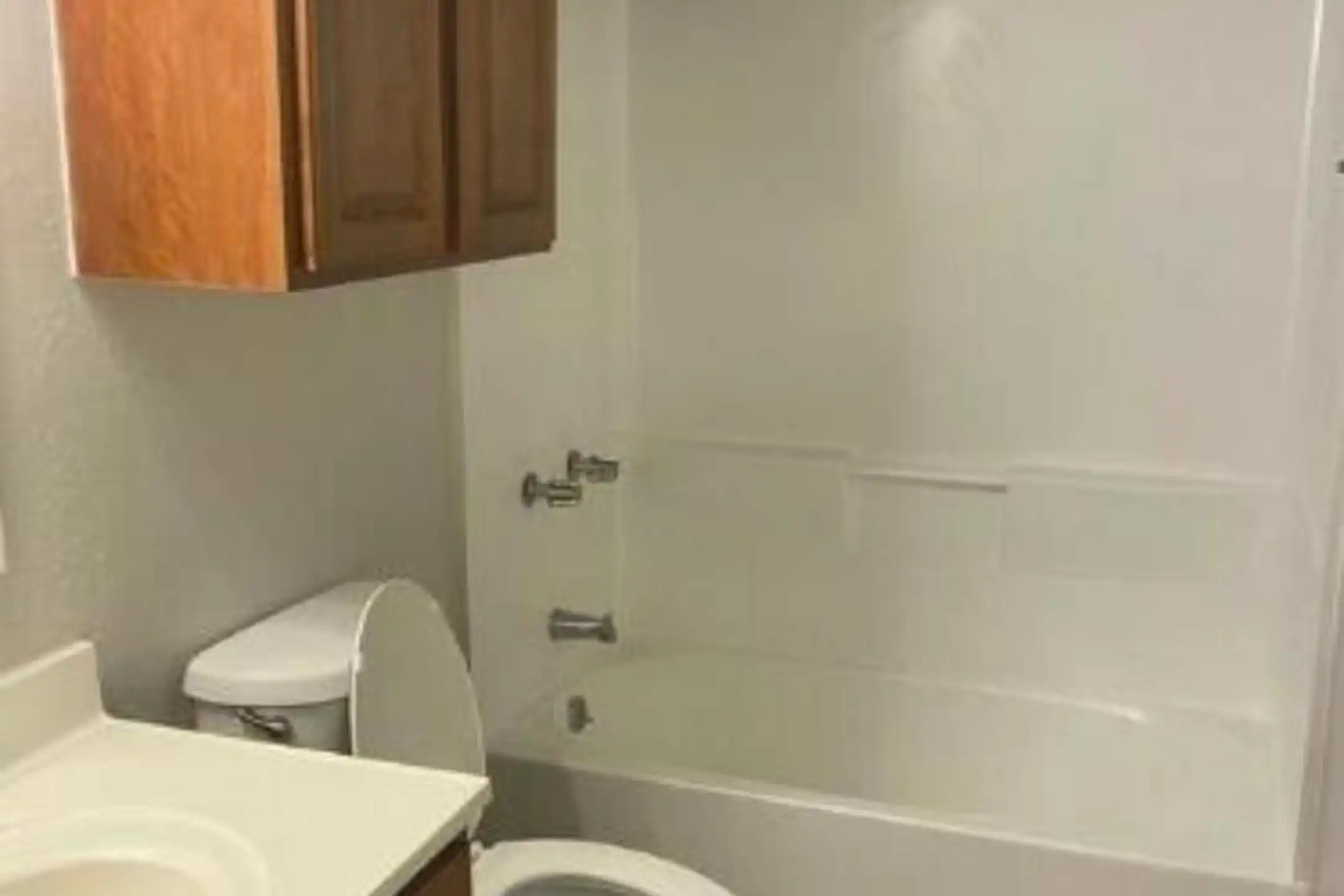 4500 Cherry Hill Ln - Oklahoma City, OK 73135 | ApartmentGuide.com