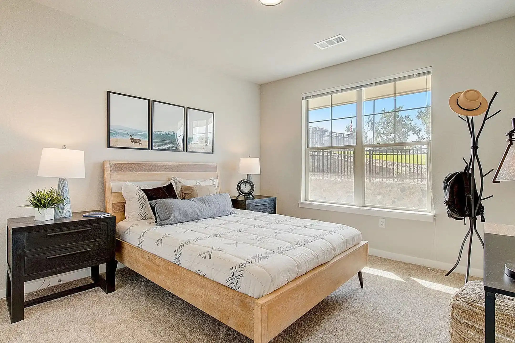 Authentix Huber Heights - Huber Heights, OH 45424 | ApartmentGuide.com