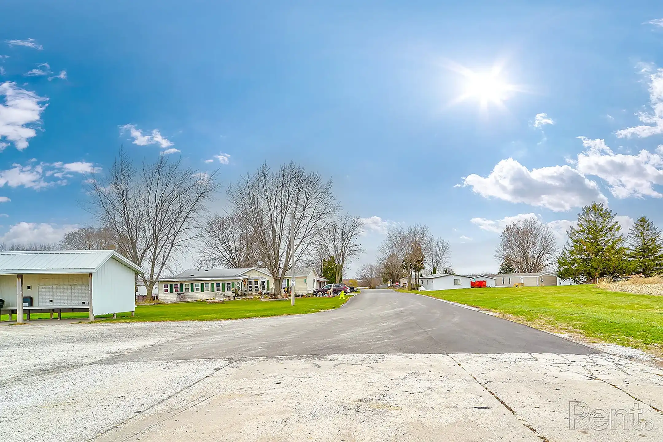 Muscatine MHC - Muscatine, IA 52761 | ApartmentGuide.com