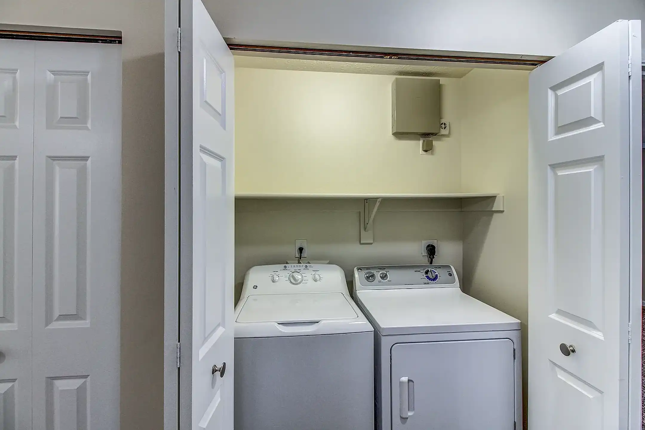 Appleton Apartments - Lincoln, NE 68507 | ApartmentGuide.com