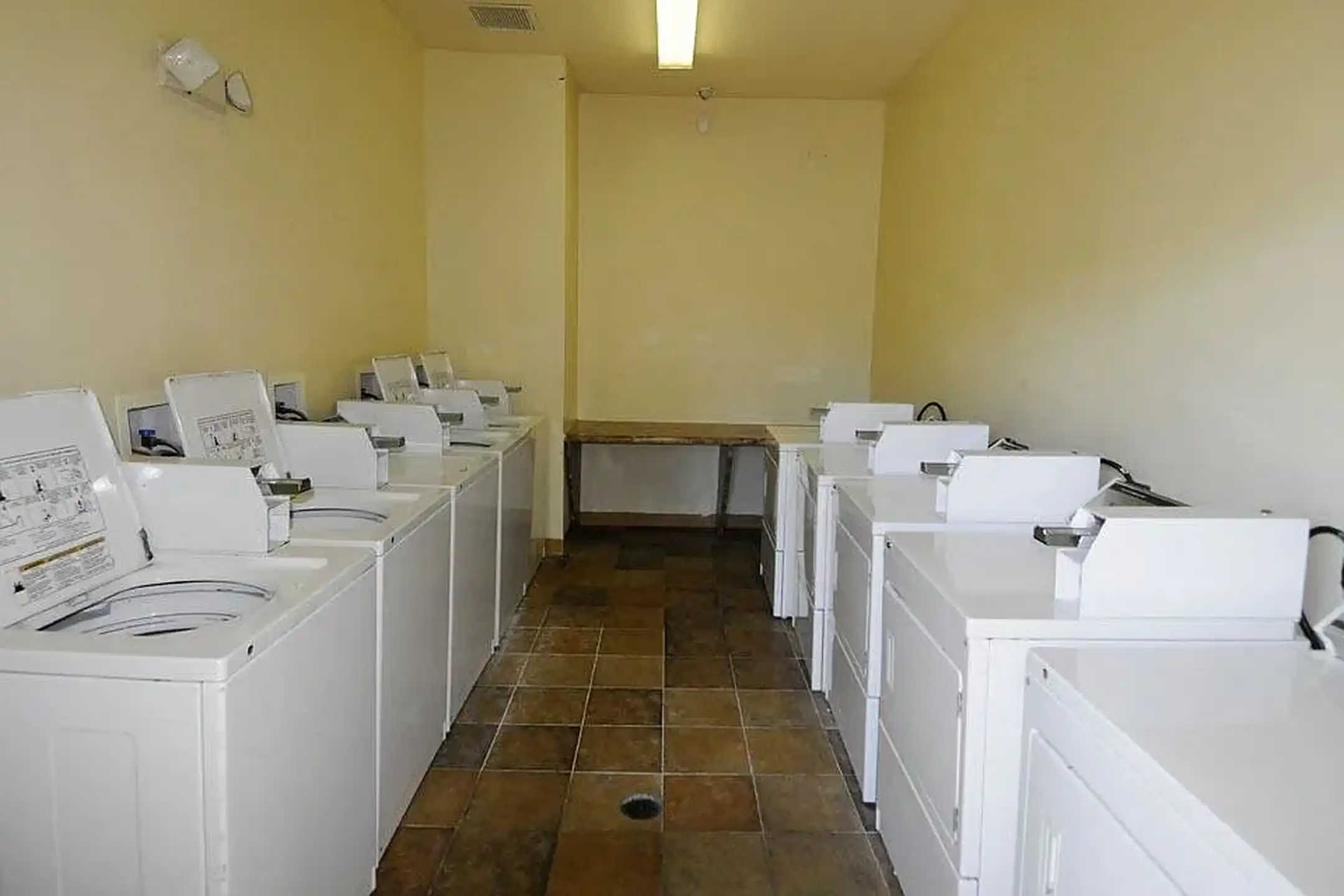 Royal Palm Key - Tampa, FL 33612 | ApartmentGuide.com