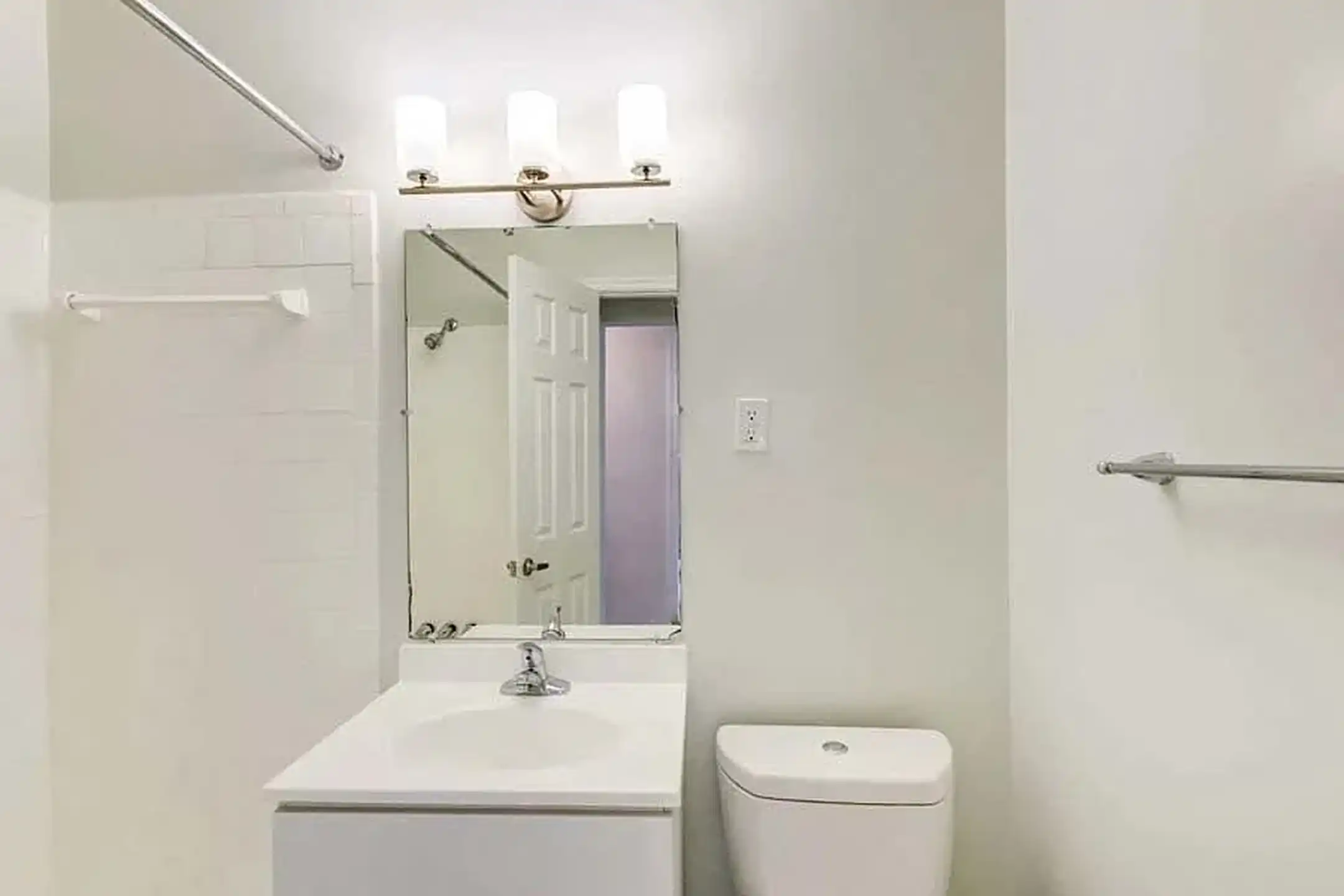Capital Crossing - Suitland, MD 20746 | ApartmentGuide.com