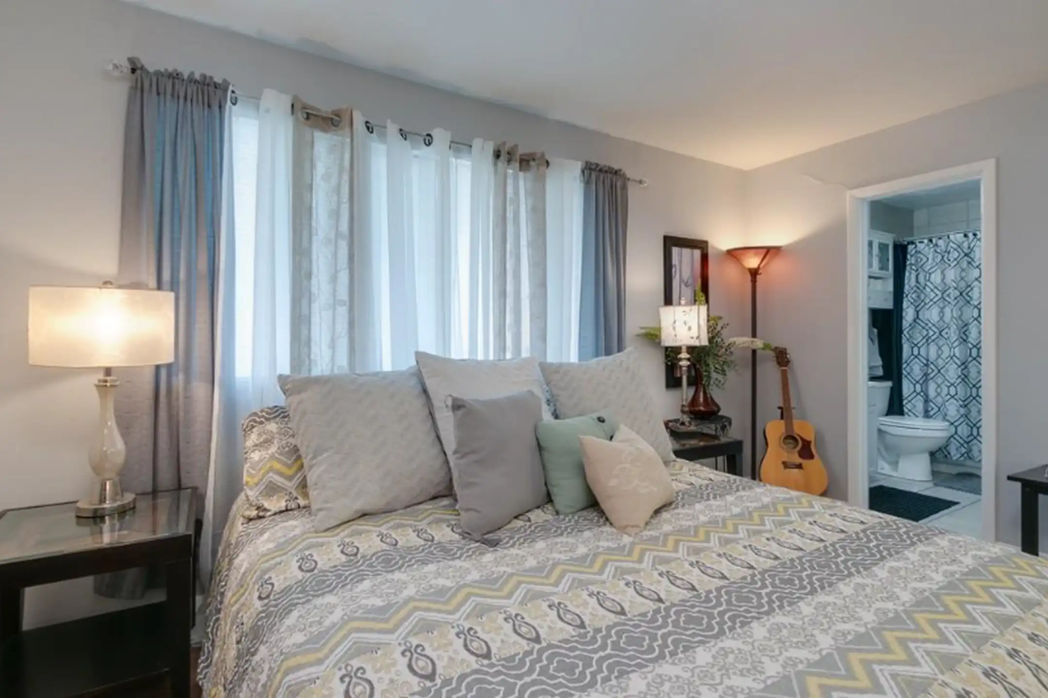 2134 Fairfax Ave - Nashville, TN 37212 | ApartmentGuide.com