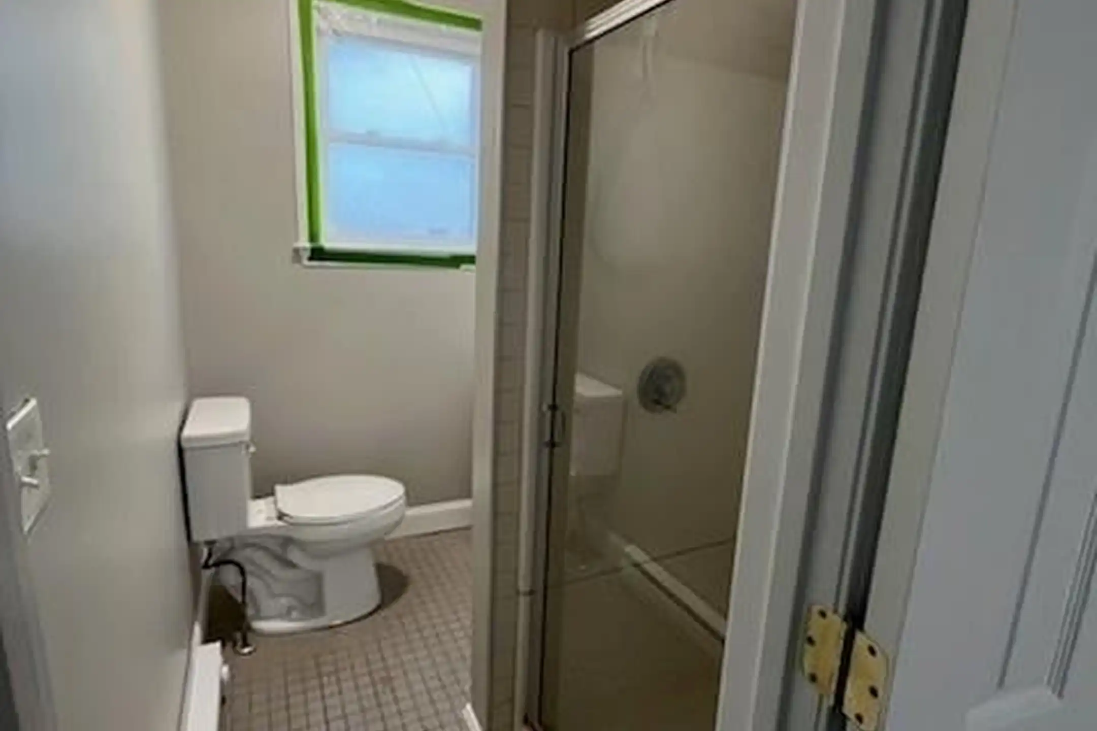 55 Railroad Ave #3 - Swansea, MA 02777 | ApartmentGuide.com