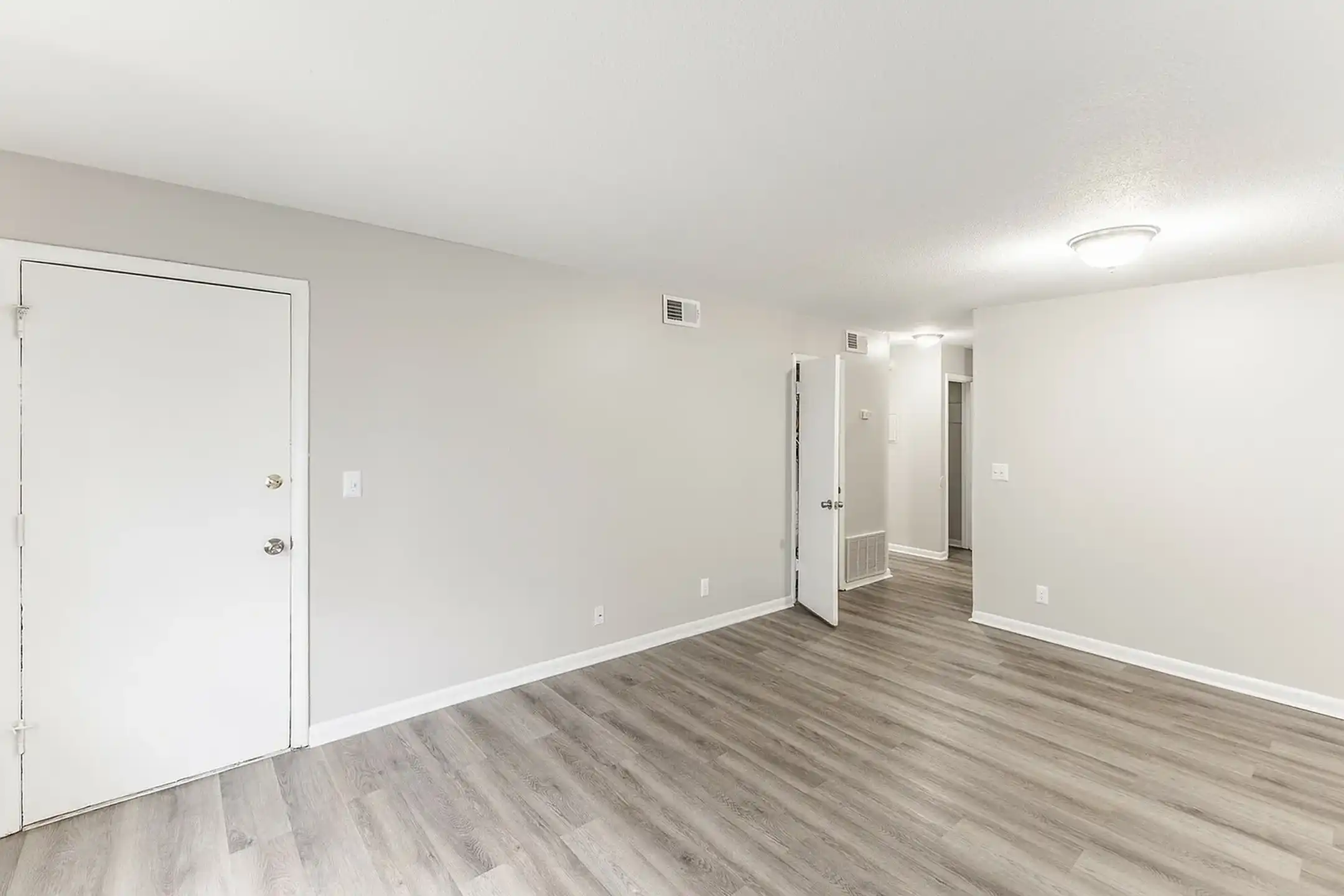 Sandlin Villas Apartments - Decatur, AL 35601 | ApartmentGuide.com