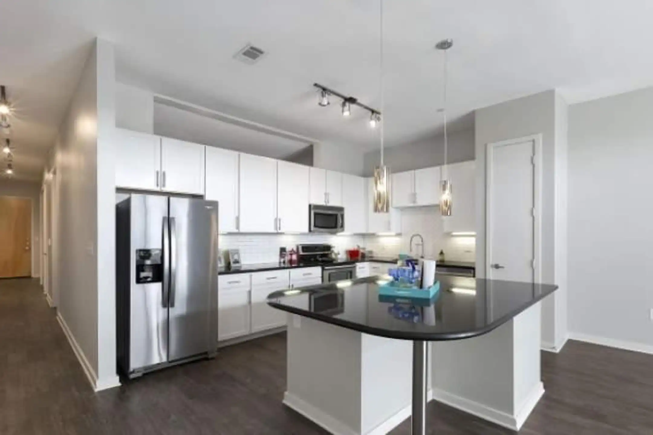 3809 S Congress Ave unit # 1018 - Austin, TX 78704 | ApartmentGuide.com