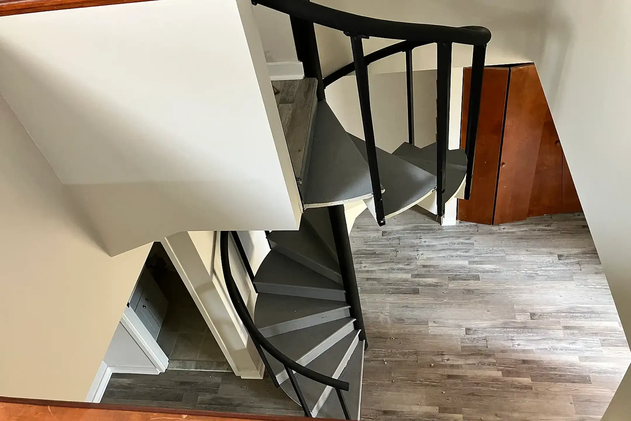 Barney Square Apartments - Schenectady, NY 12305 | ApartmentGuide.com