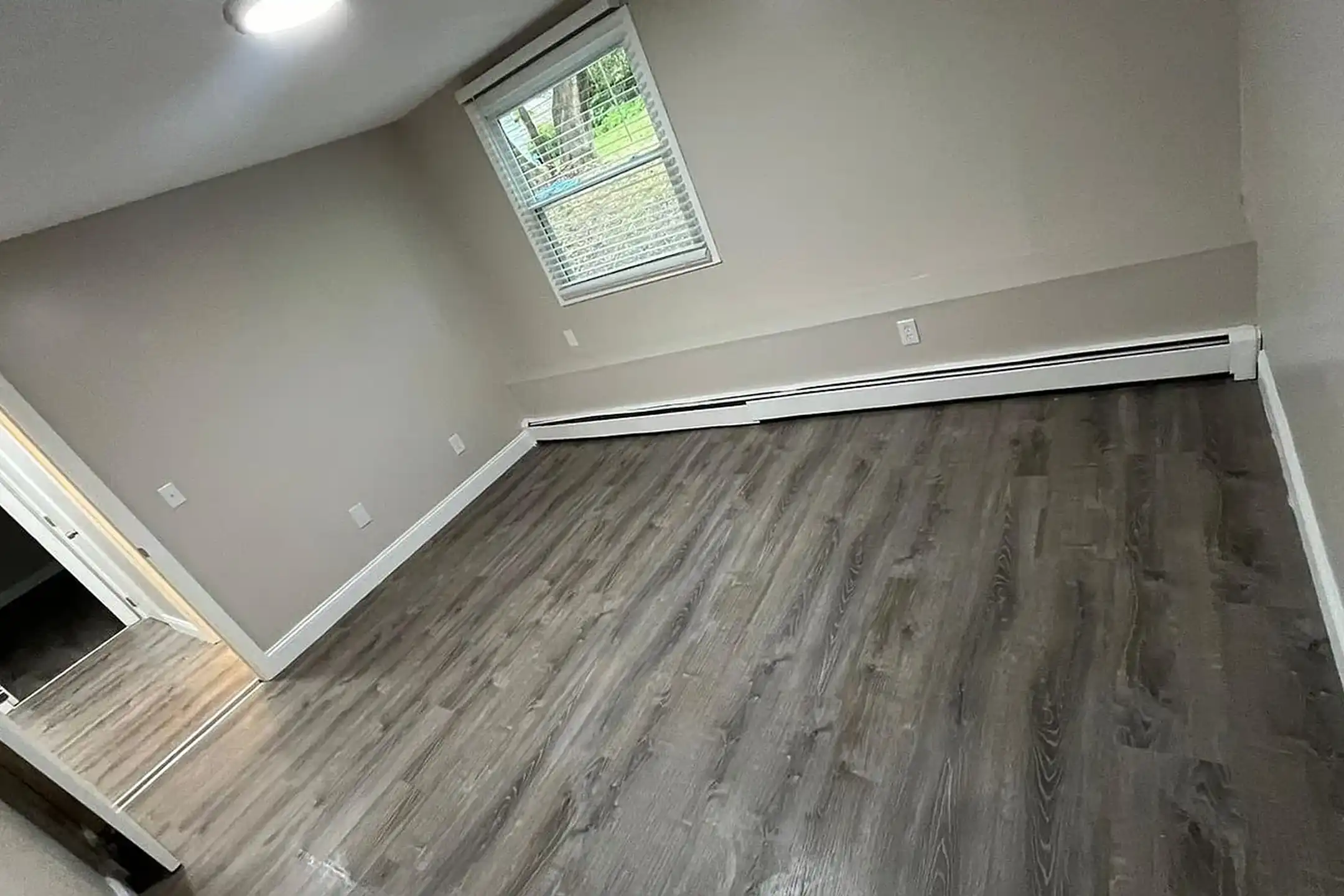 Henry Terrace 3 - Worcester, MA 01607 | ApartmentGuide.com