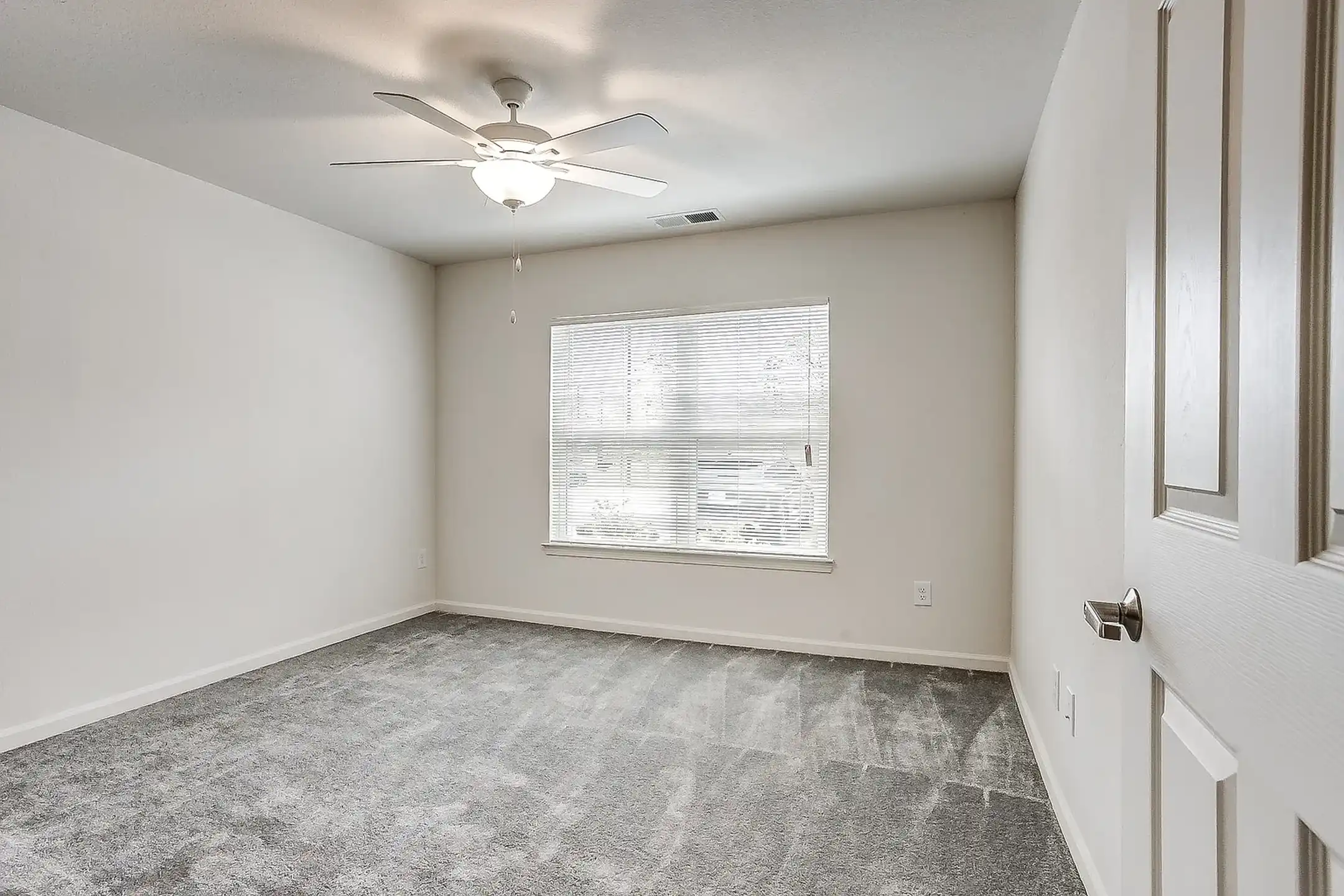 Ivy Ridge Apartment Homes - Buford, GA 30519 | ApartmentGuide.com