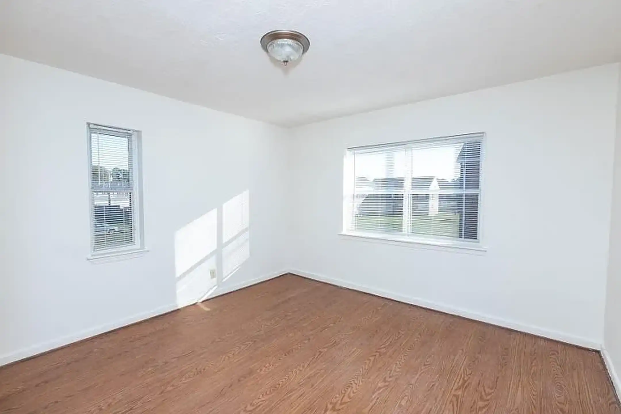 Arbor Pointe Apartments - Norfolk, VA 23505 | ApartmentGuide.com