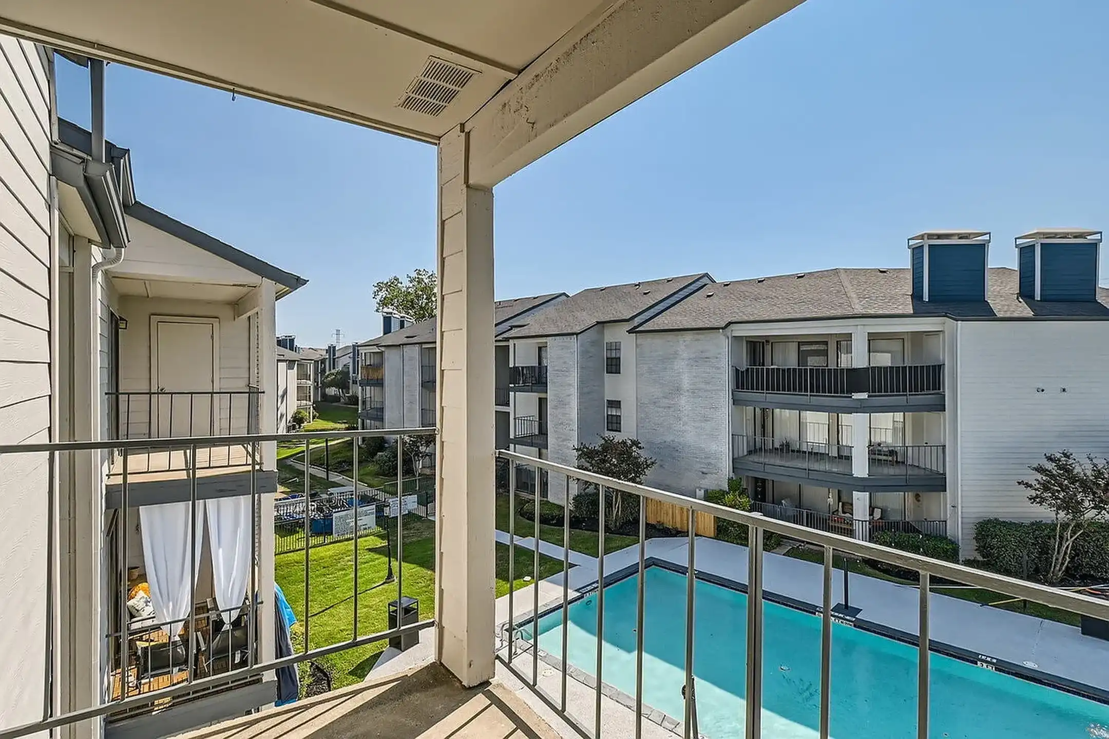 Rise Spring Pointe - Fort Worth, TX 76132 | ApartmentGuide.com