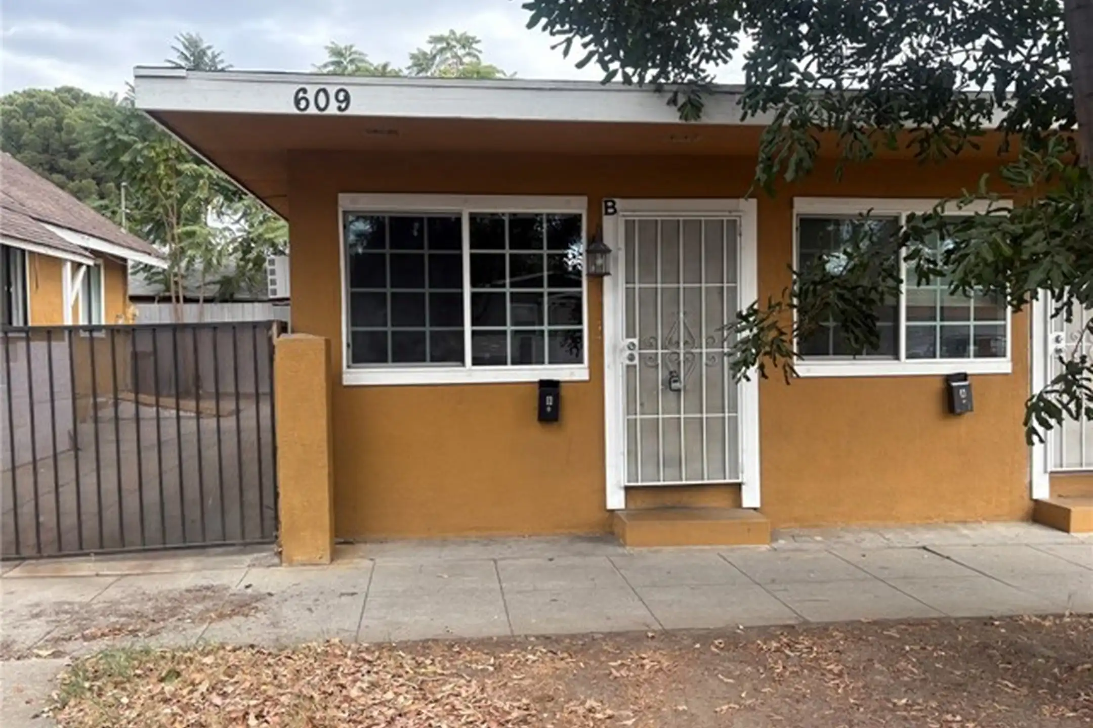 609 S Vine Ave unit B - Ontario, CA 91762 | ApartmentGuide.com