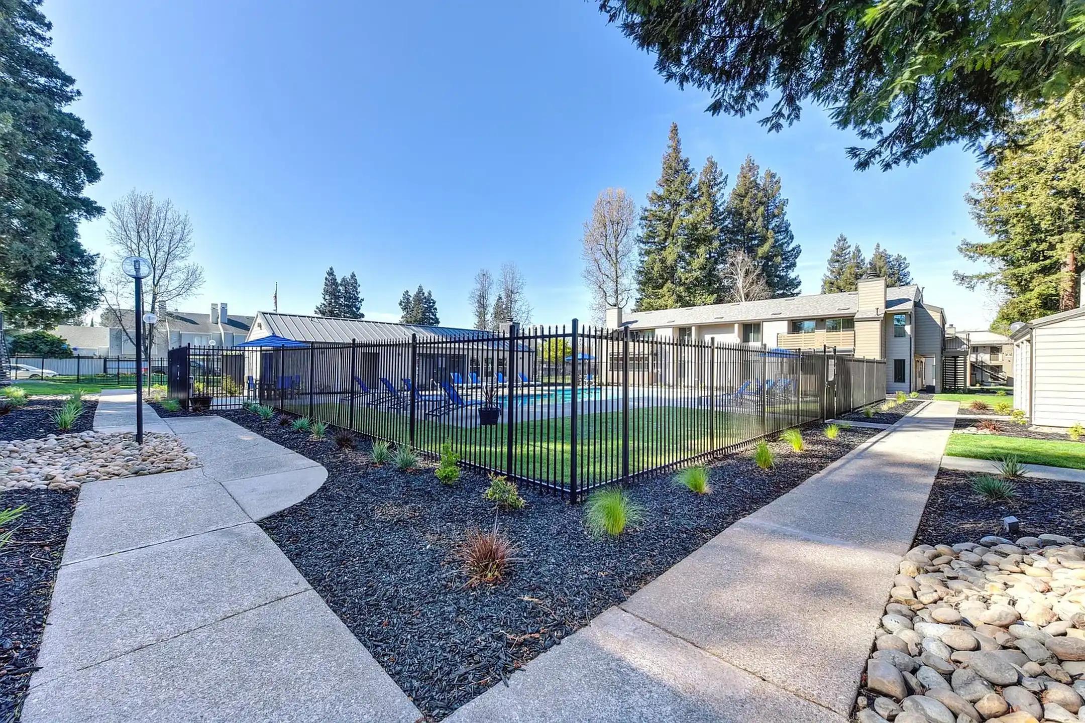 Brookside Crossing - Stockton, CA 95219 | ApartmentGuide.com