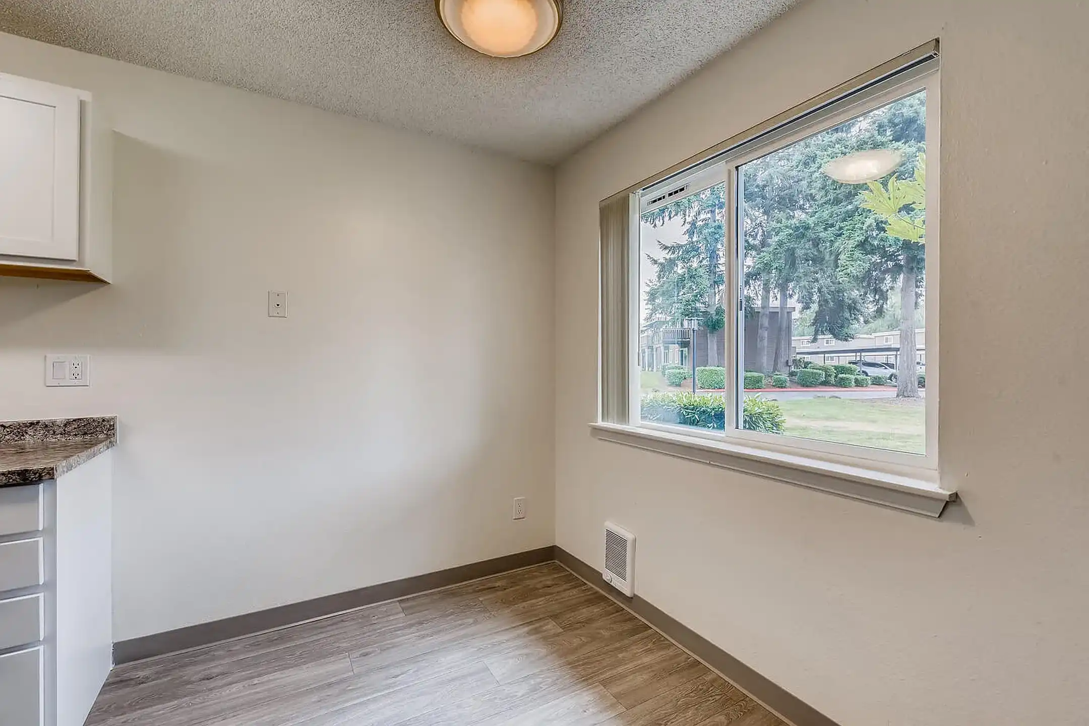 Morningtree Park - Lakewood, WA 98498 | ApartmentGuide.com