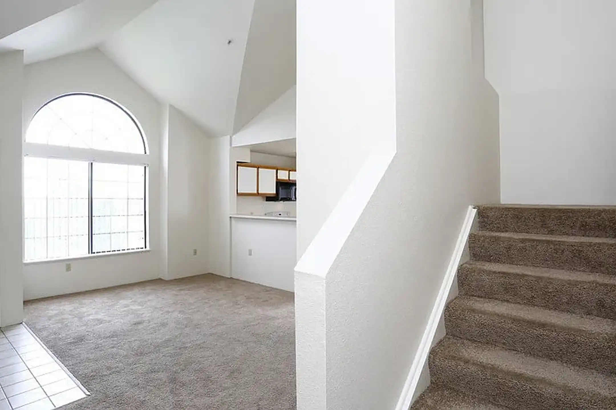 The Heights by Marston Lake - Lakewood, CO 80235 | ApartmentGuide.com