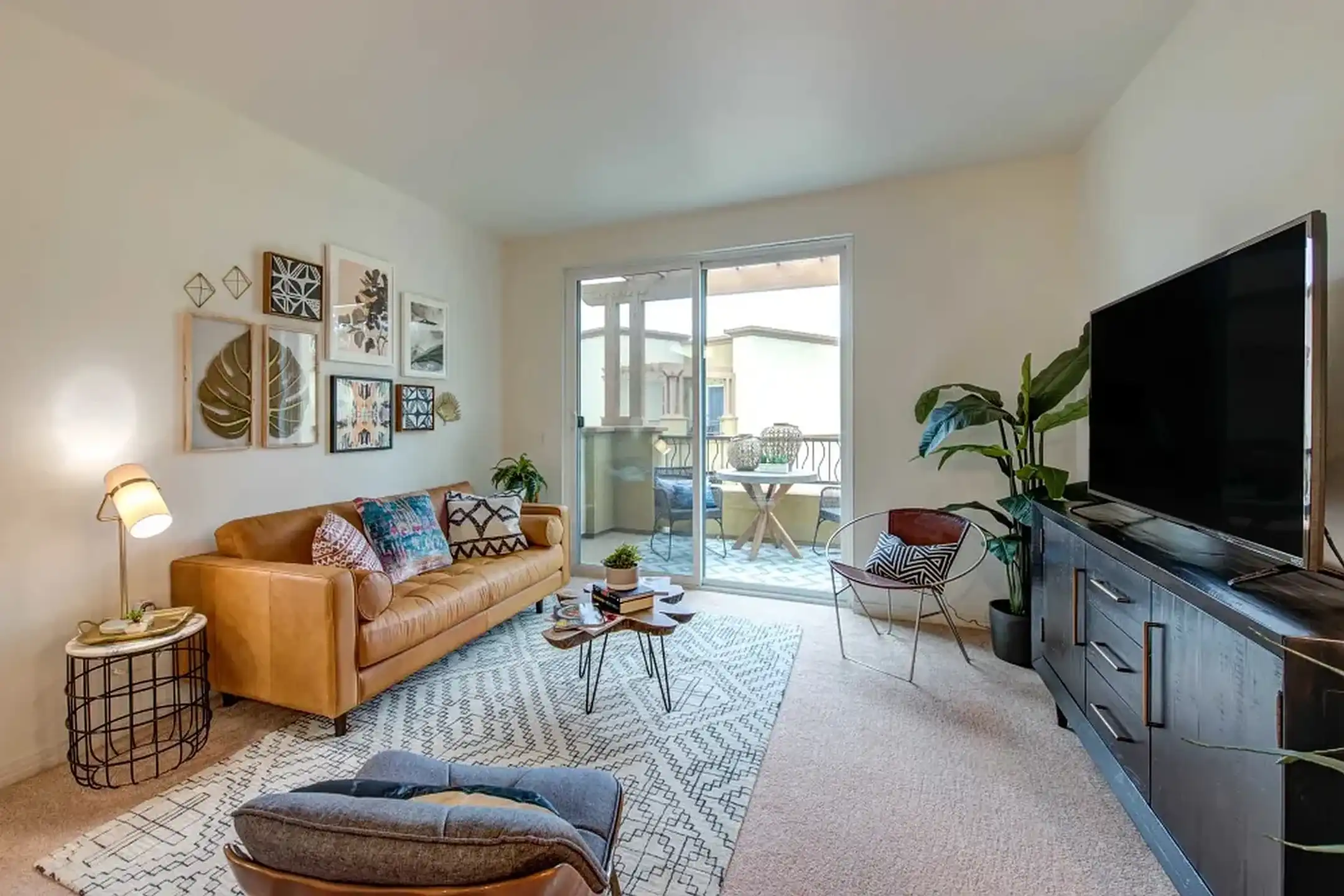 Sofi at Topanga Canyon - Chatsworth, CA 91311 | ApartmentGuide.com