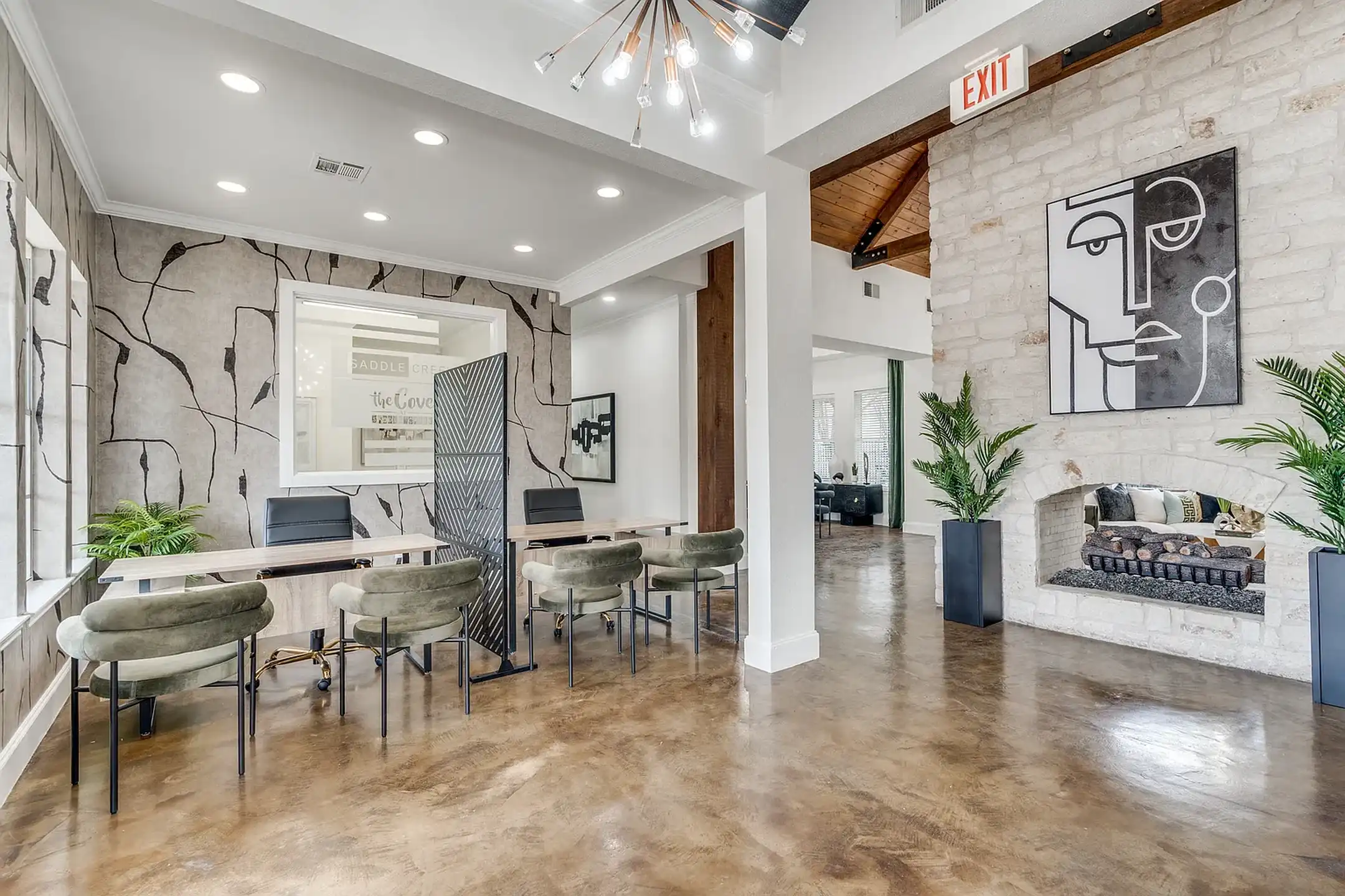 Saddle Creek And The Cove - Austin, TX 78748 | ApartmentGuide.com