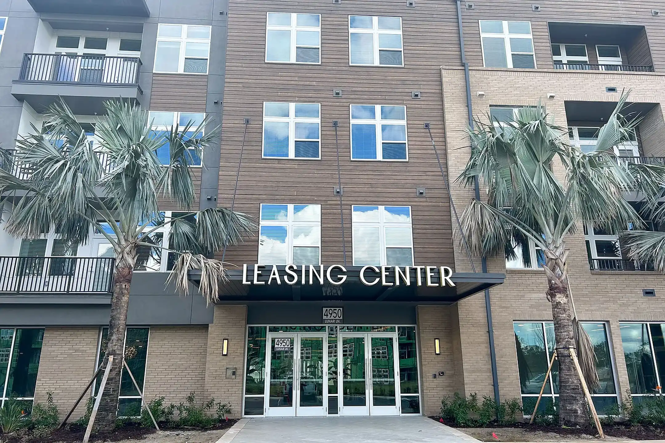 The Lucent at Sunrise - Kissimmee, FL 34746 | ApartmentGuide.com
