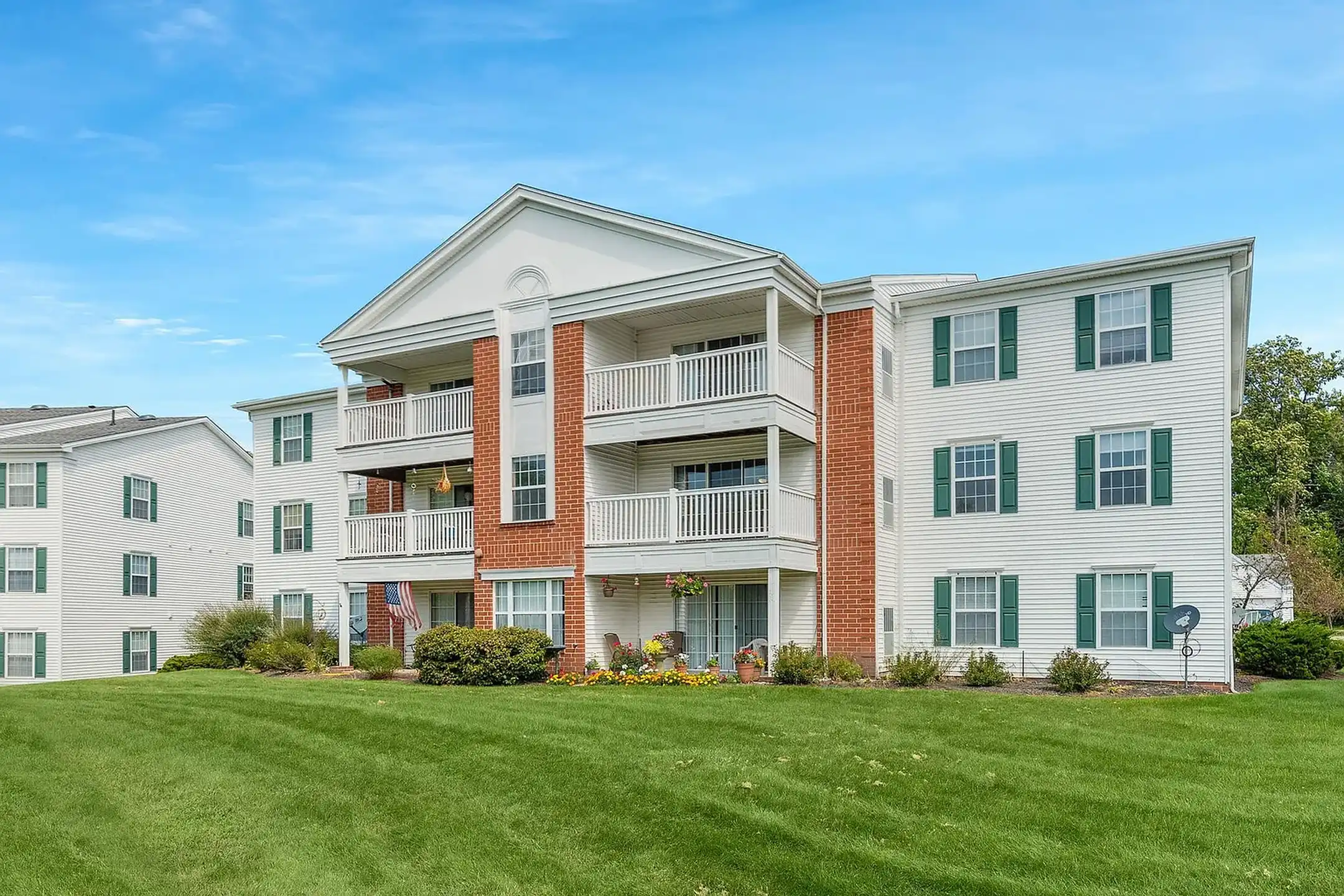 Aspen Lake - Brunswick, OH 44212 | ApartmentGuide.com
