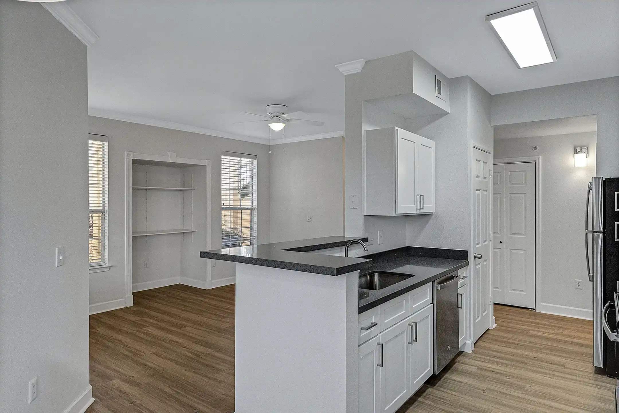 The Palazzo Apartments - Tulsa, OK 74134 | ApartmentGuide.com