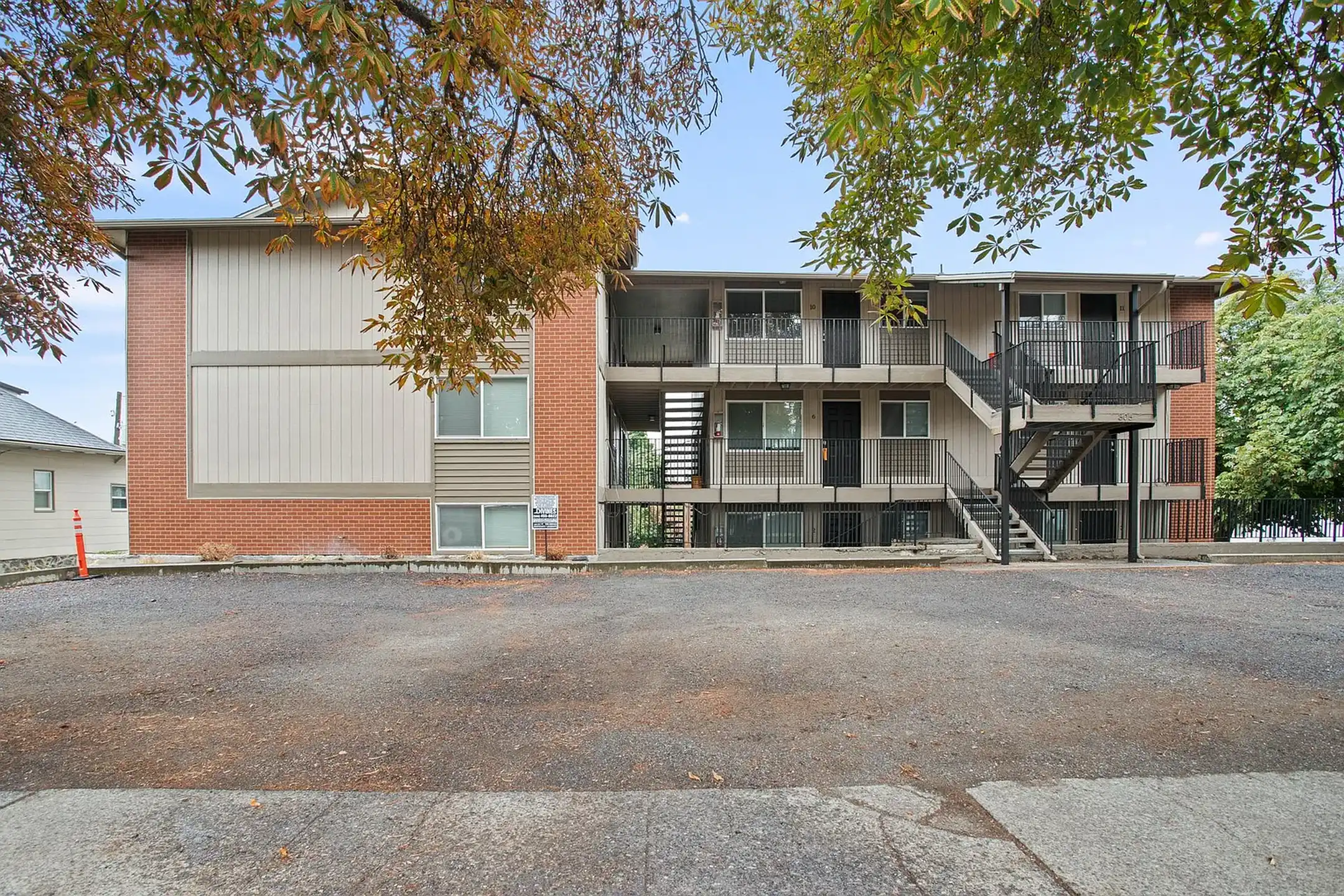 Campus View Apartments - Cheney, WA 99004 | ApartmentGuide.com