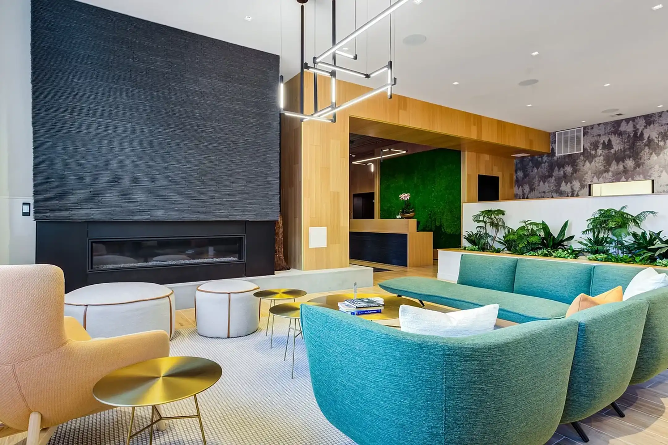 Ascent - Milwaukee, WI 53202 | ApartmentGuide.com