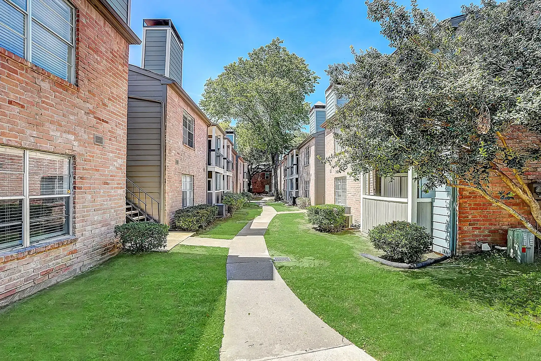 Summit at Champions - Houston, TX 77014 | ApartmentGuide.com
