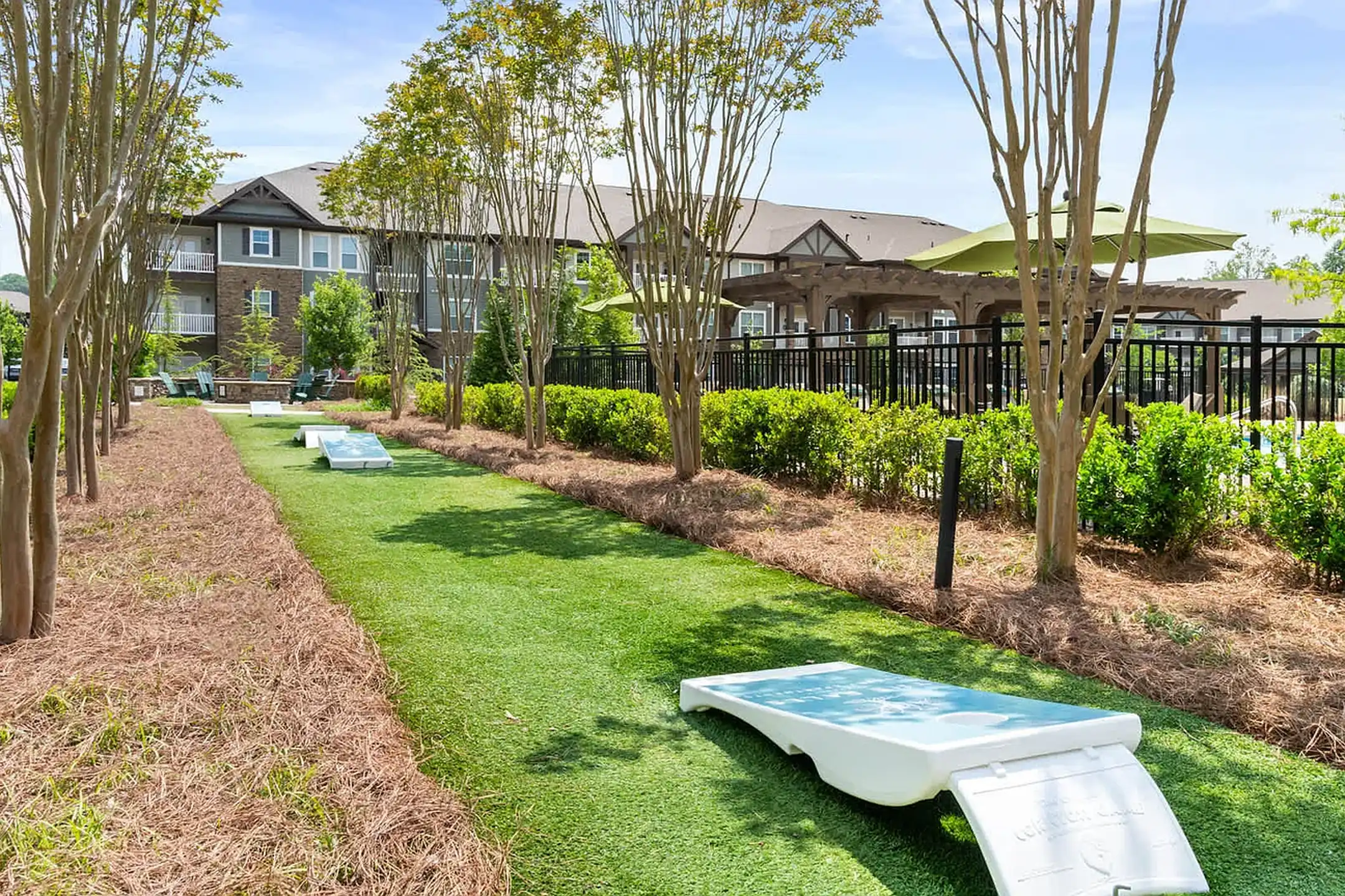 The Falls at Forsyth - Cumming, GA 30028 | ApartmentGuide.com