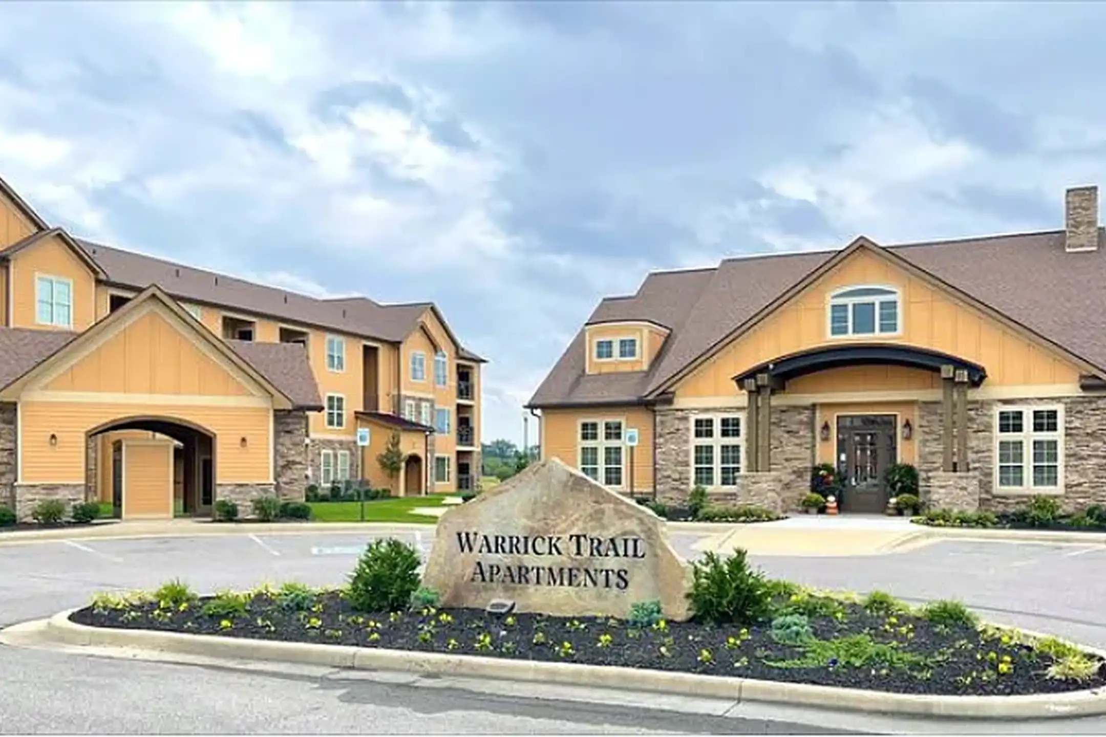Warrick Trail Apartments - Newburgh, IN 47630 | ApartmentGuide.com