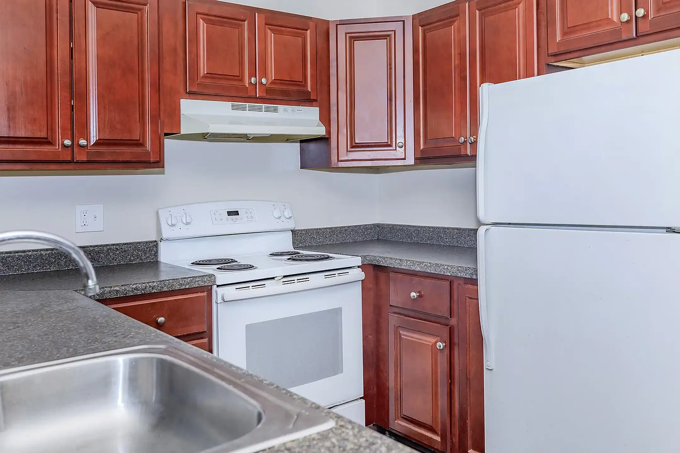 Malta Pointe - Malta, NY 12118 | ApartmentGuide.com