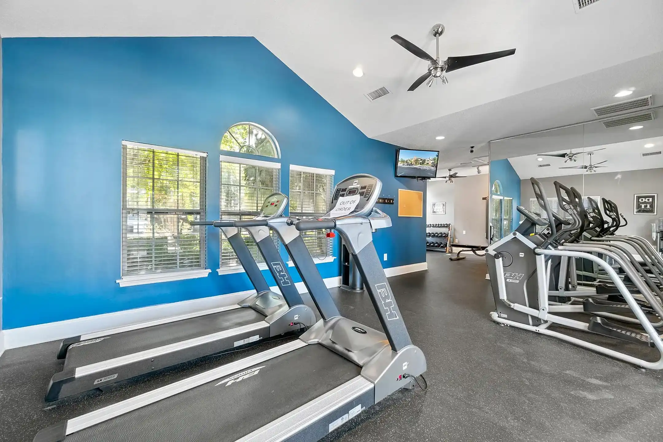 The Crossings at Short Pump - Richmond, VA 23233 | ApartmentGuide.com