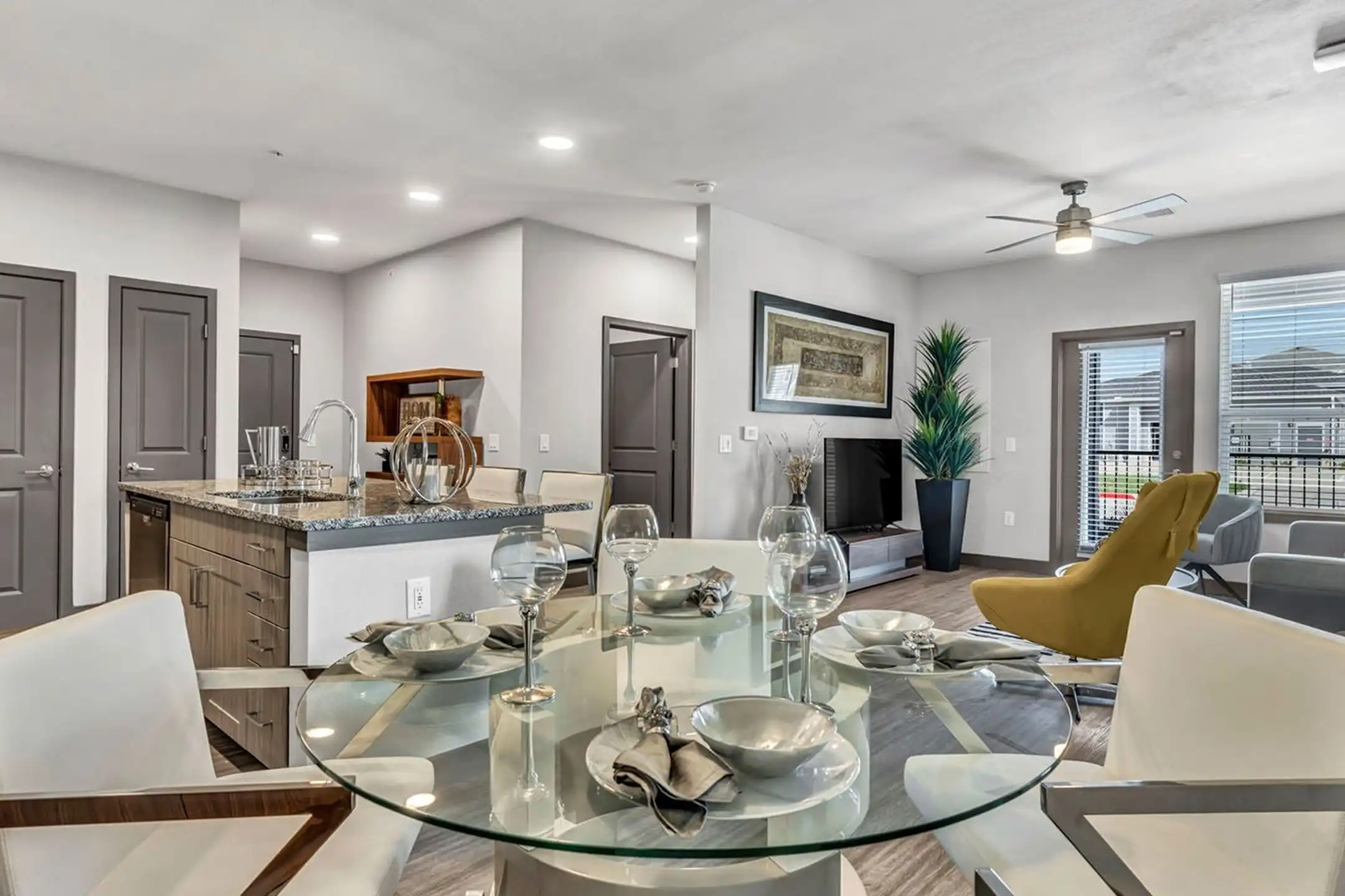 8811 FM 1464 unit 2301 - Houston, TX 77083 | ApartmentGuide.com