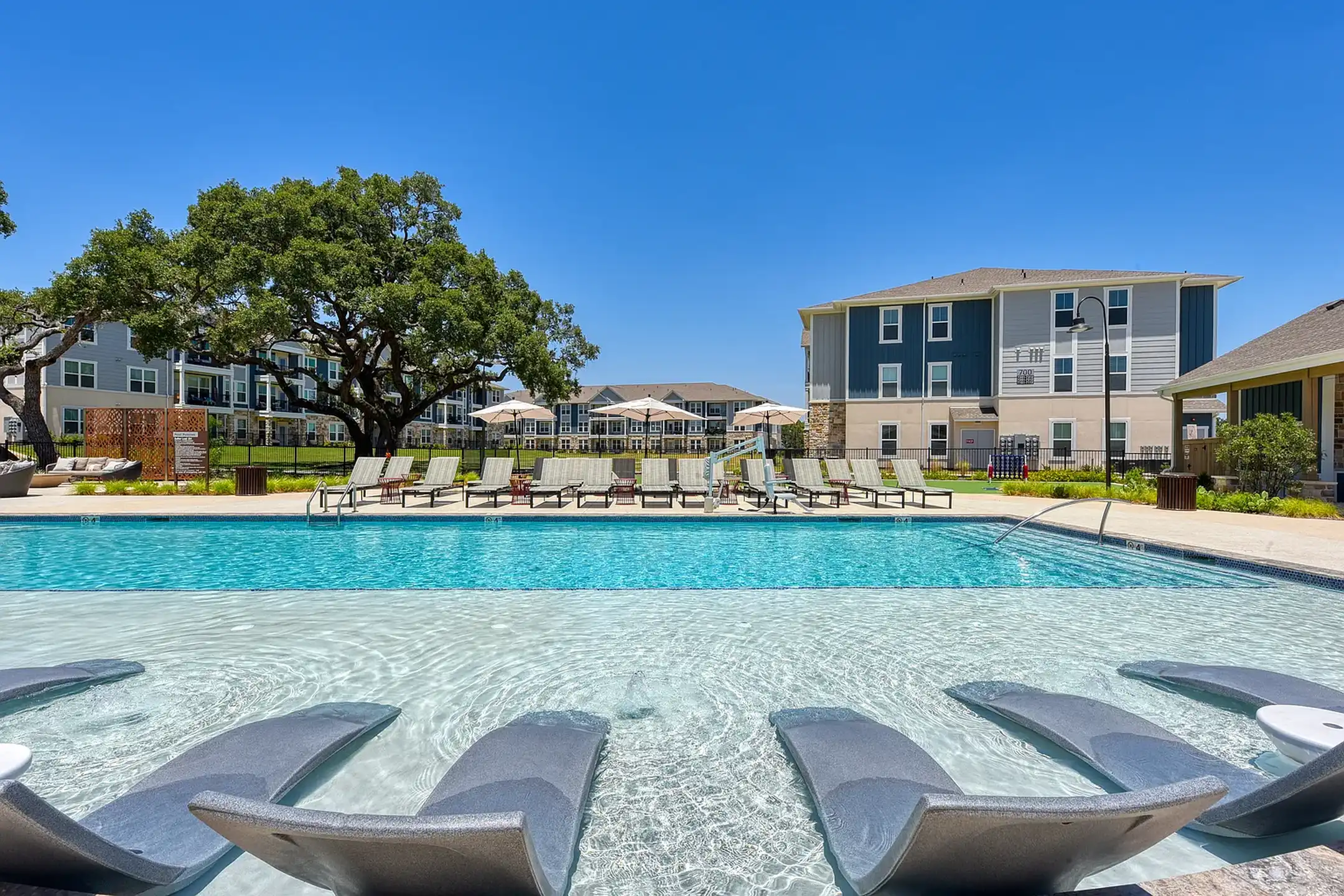 Estraya Boerne - Boerne, TX 78006 | ApartmentGuide.com