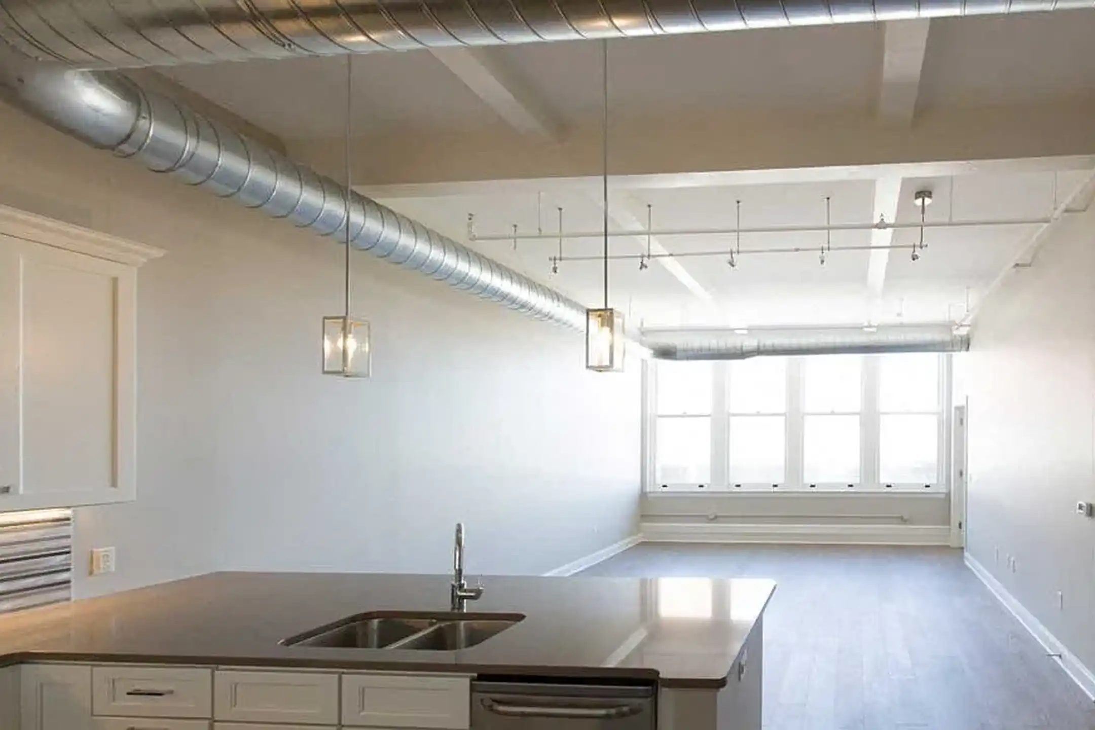 The Sinclair - Buffalo, NY 14203 | ApartmentGuide.com
