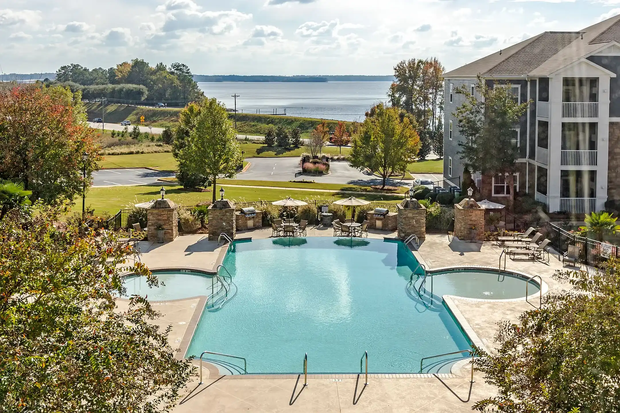 Grandview at Lake Murray - Columbia, SC 29212 | ApartmentGuide.com
