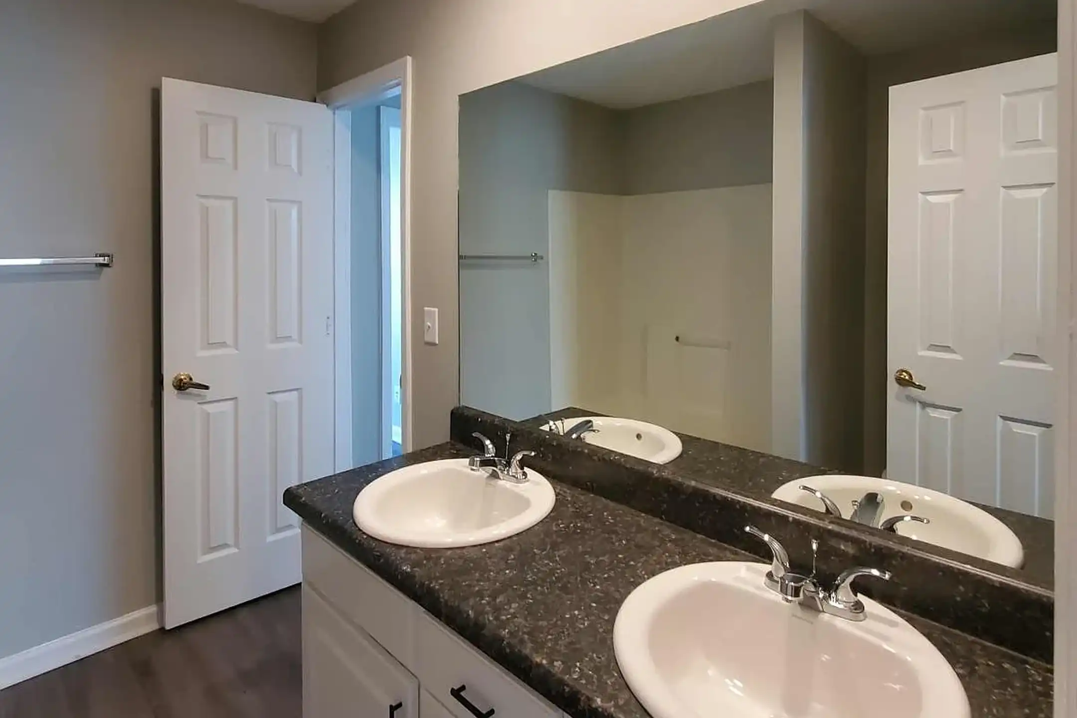 Holly Cove Apartments - Moultrie, GA 31768 | ApartmentGuide.com