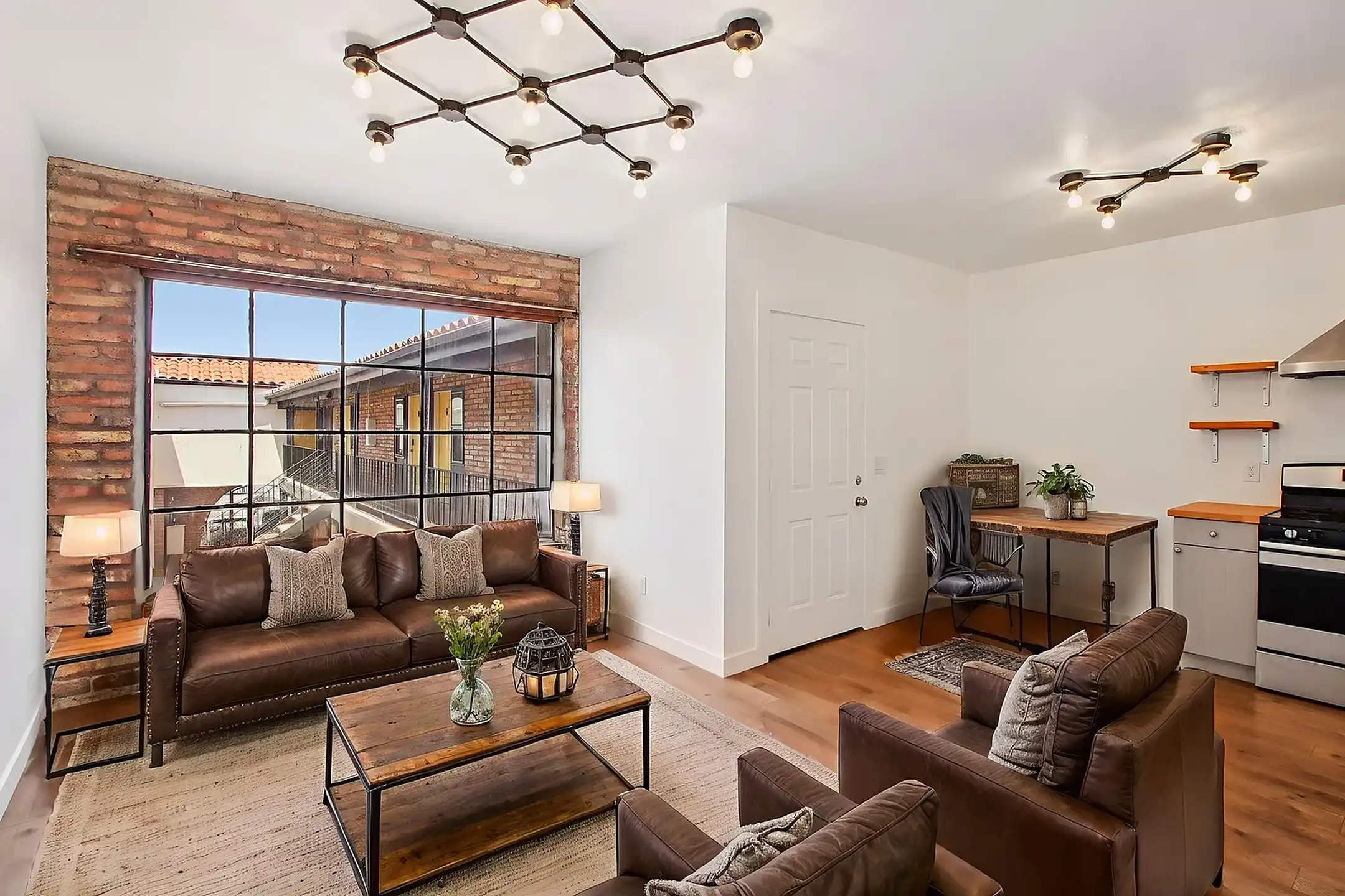 1805 Flats - Phoenix, AZ 85016 | ApartmentGuide.com