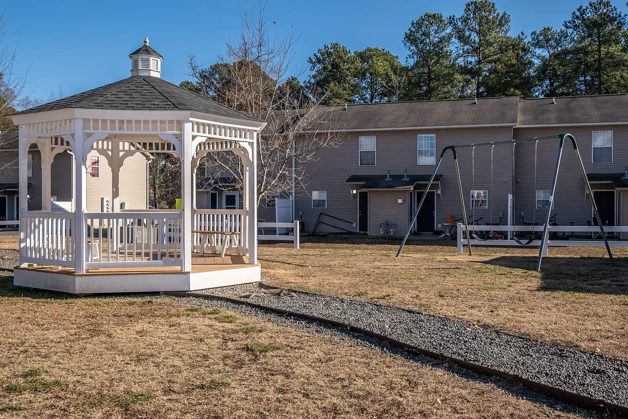 MADISON POINTE APARTMENTS - Butner, NC 27509 | ApartmentGuide.com