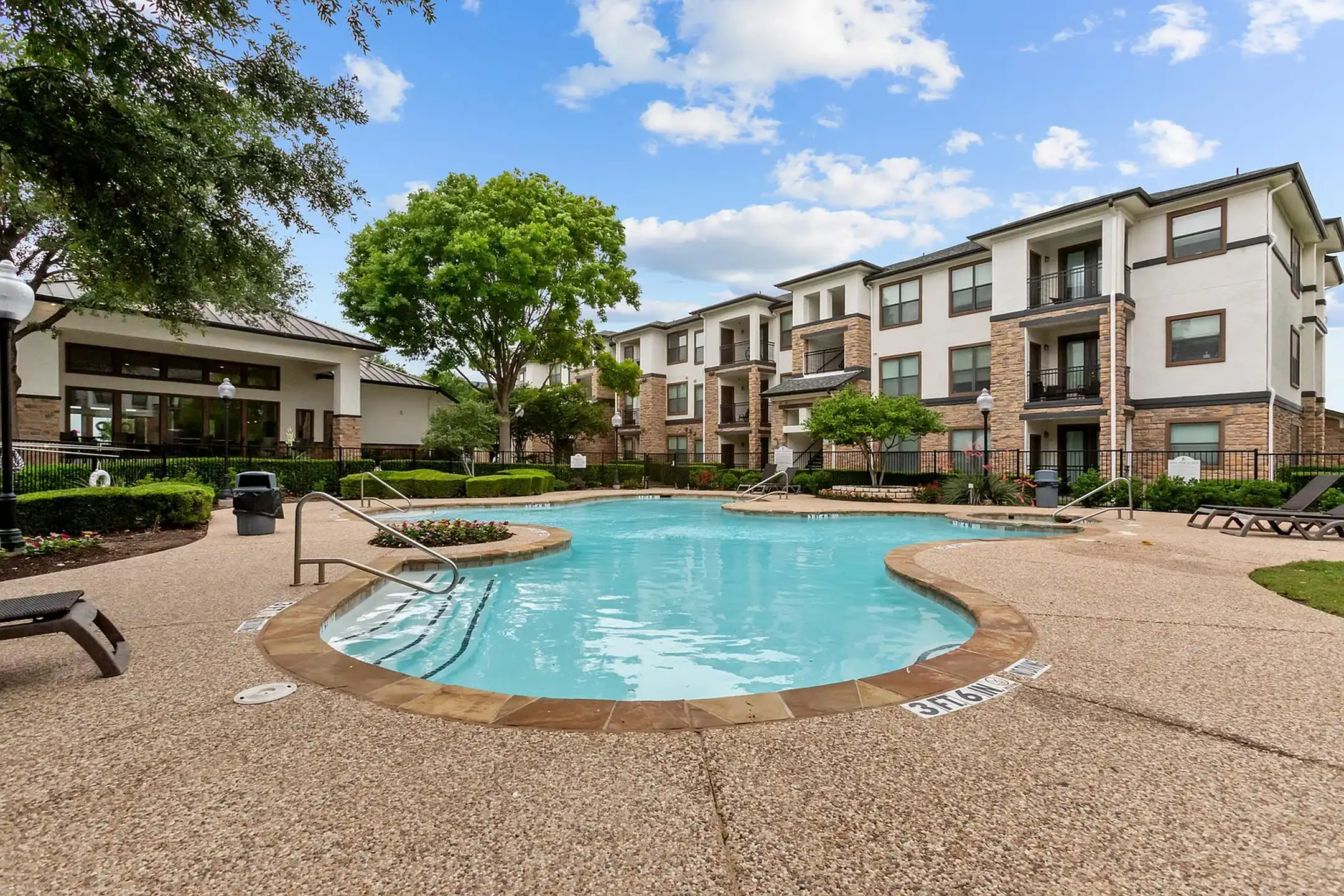 PECAN POINTE - Temple, TX 76502 | ApartmentGuide.com