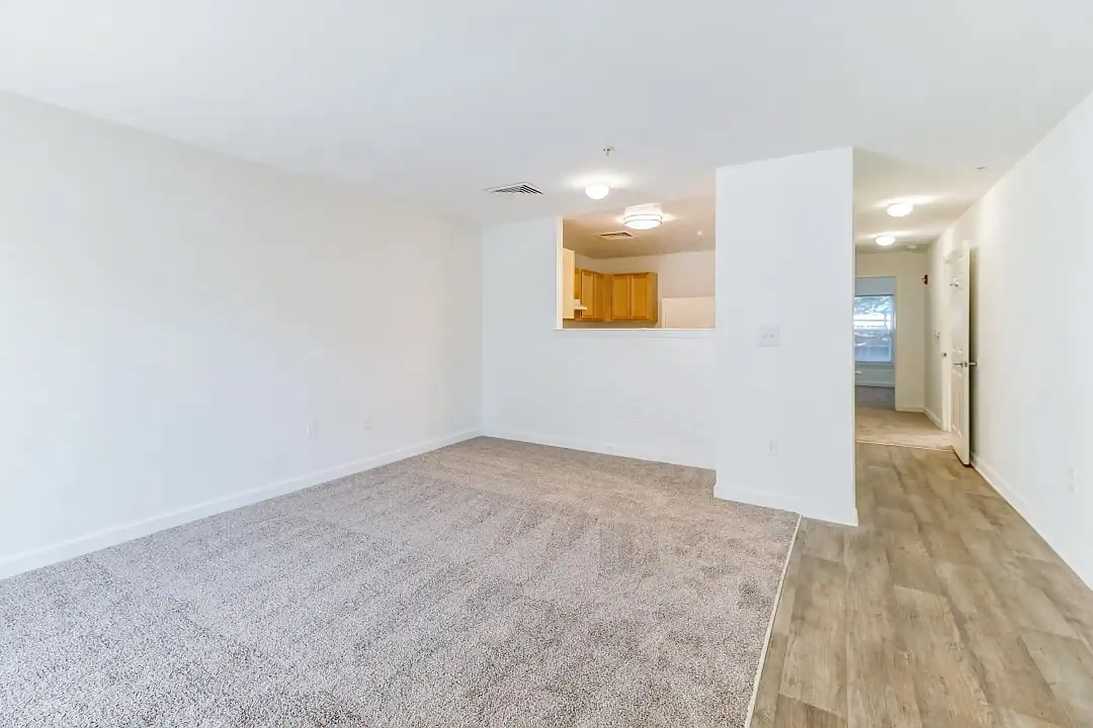 The Willows at Port Capital - Elkridge, MD 21075 | ApartmentGuide.com
