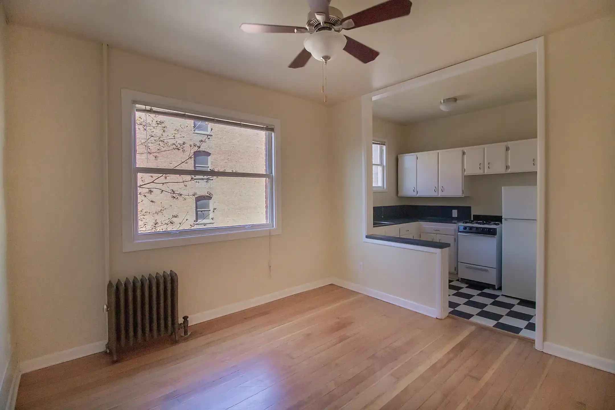 The Benson Apartments - Portland, OR 97209 | ApartmentGuide.com