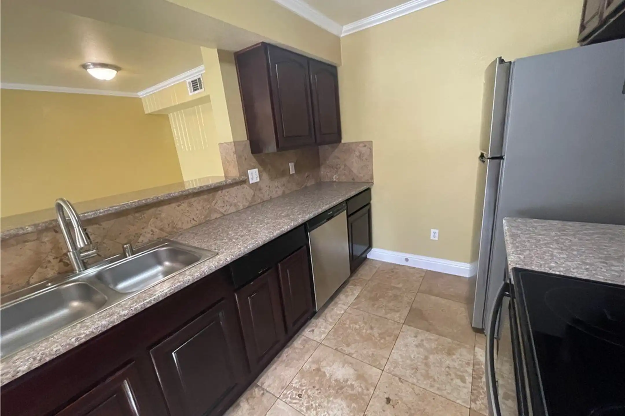 1150 N Buffalo Dr #1041 - Las Vegas, NV 89128 | ApartmentGuide.com