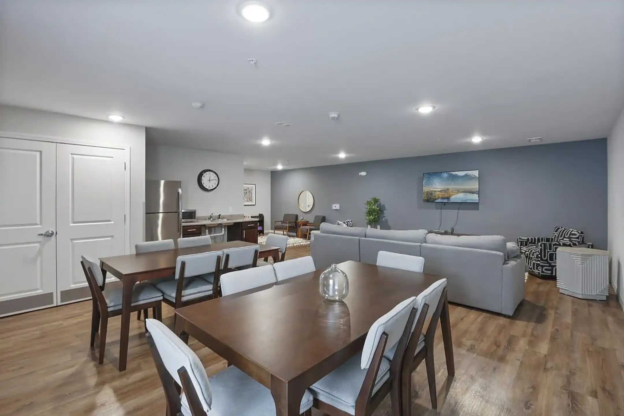 Atcheson Place Lofts - Columbus, OH 43203 | ApartmentGuide.com