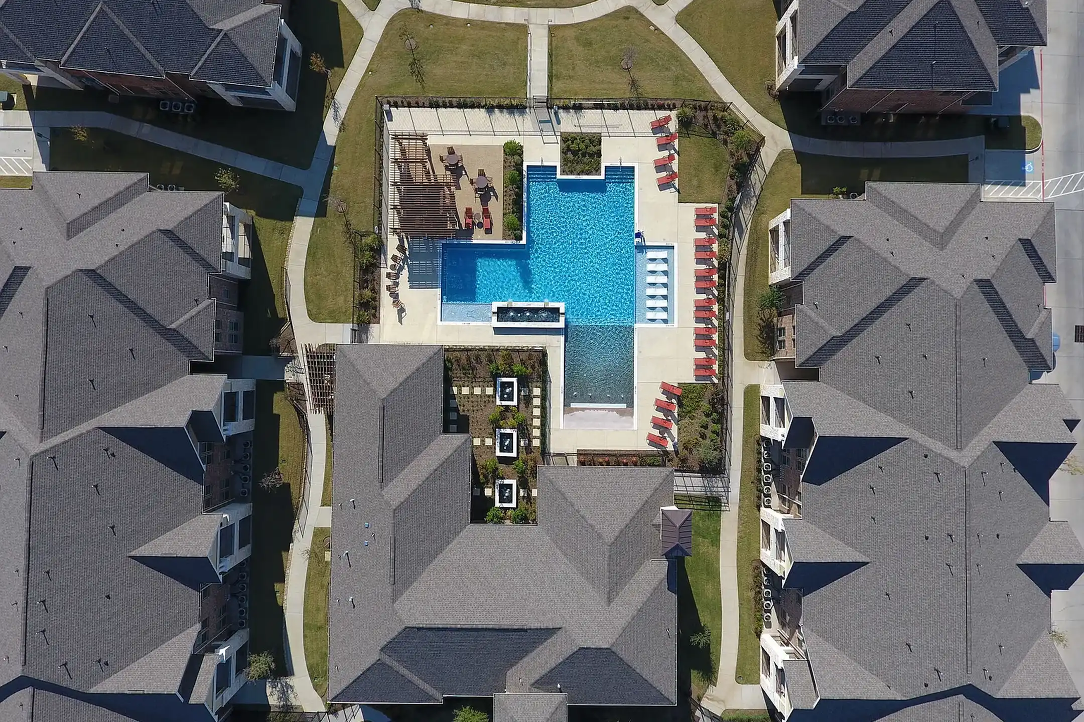 Enclave at Mira Lagos I - Grand Prairie, TX 75054 | ApartmentGuide.com