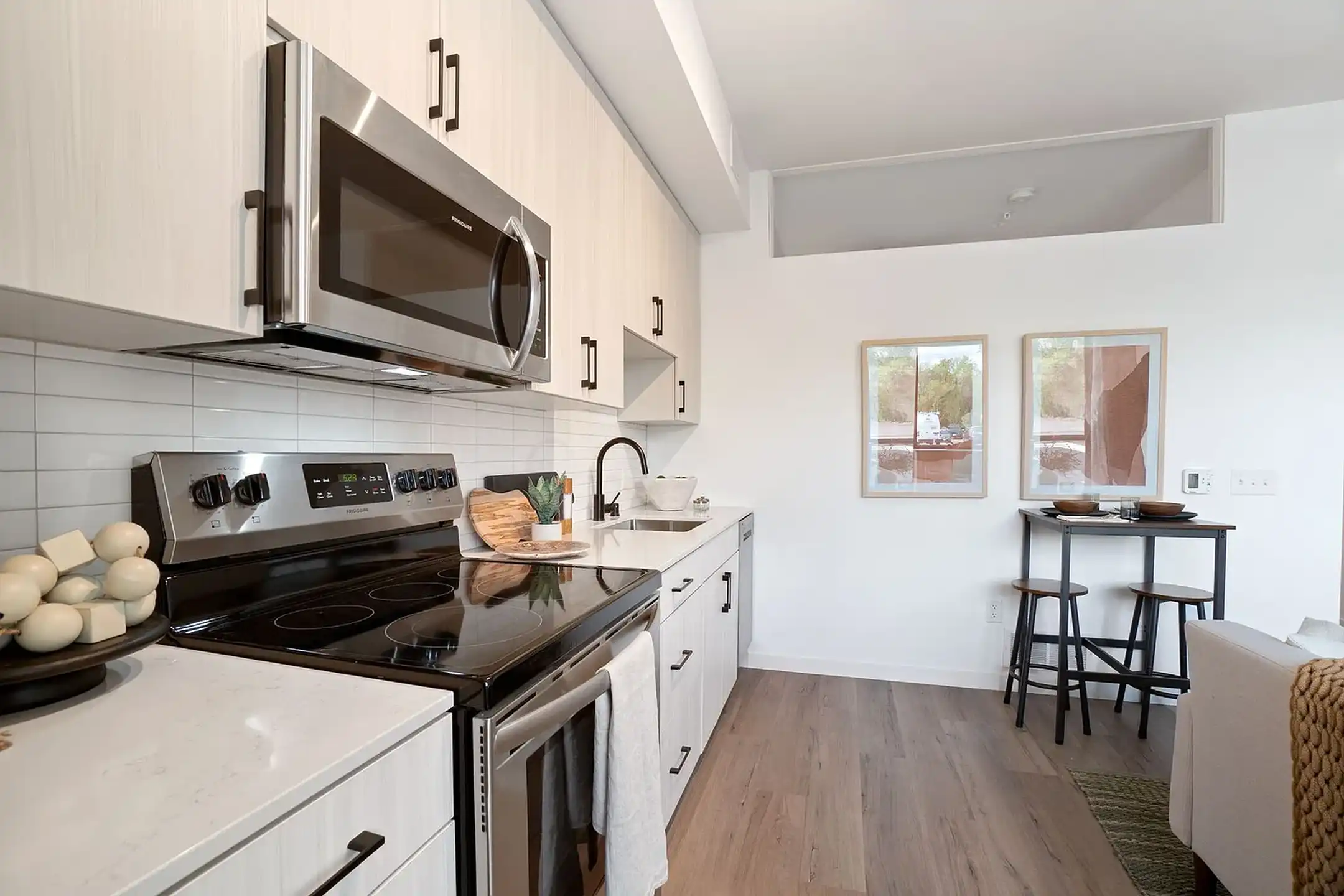 3725 Stinson Apartments - Saint Anthony, MN 55421 | ApartmentGuide.com