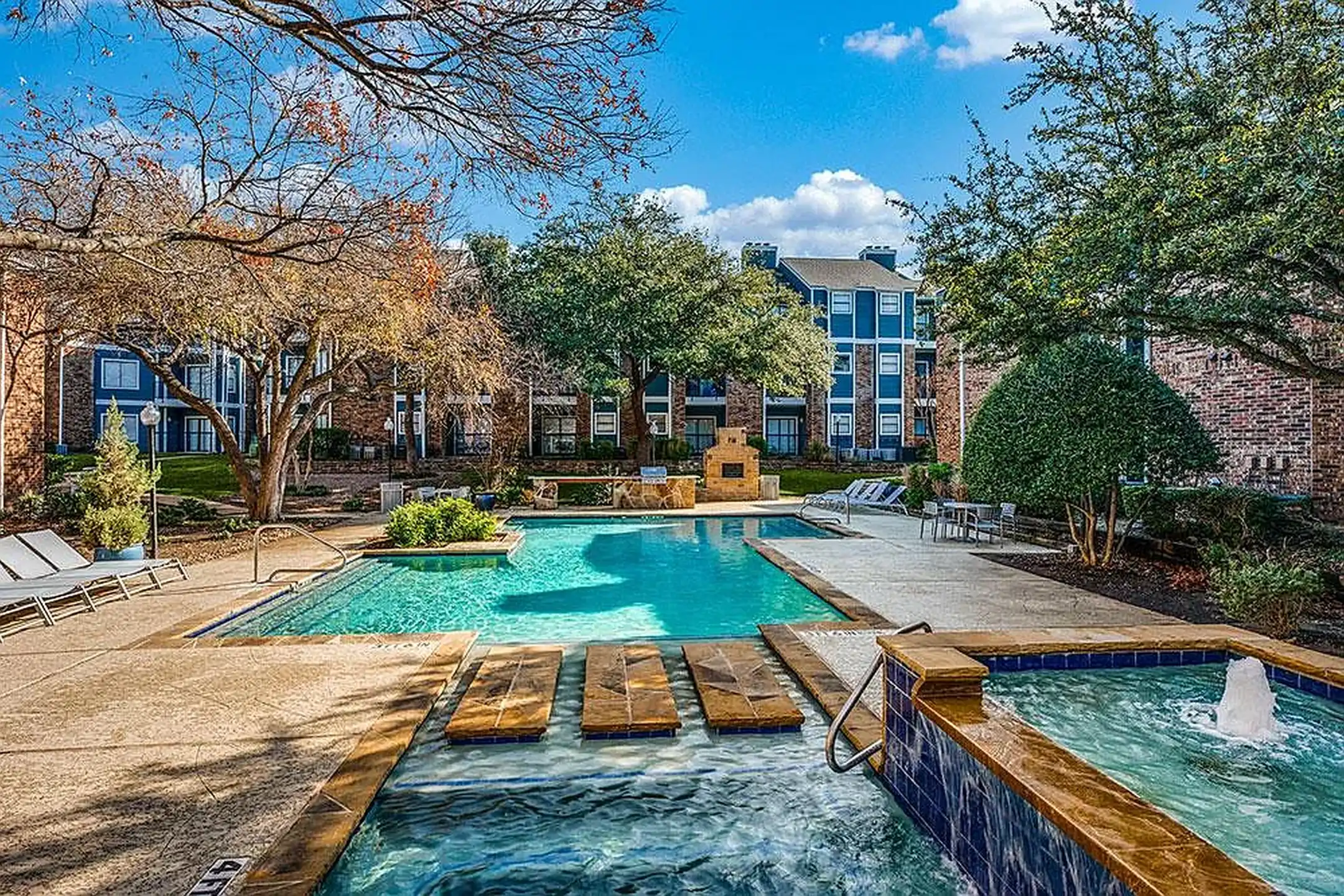 The Azul Apartments - Dallas, TX 75243 | ApartmentGuide.com