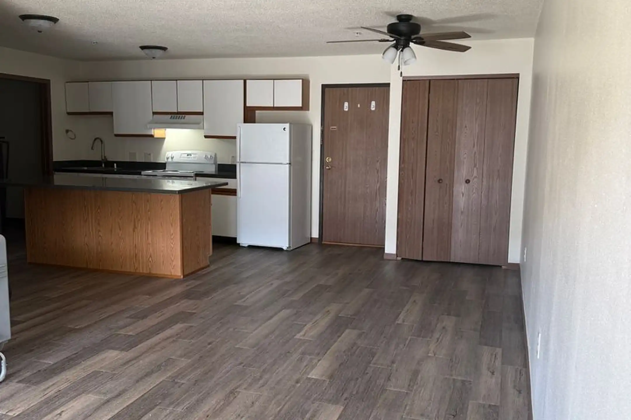 2905 Red Fox Run unit 2965.106 - Portage, WI 53901 | ApartmentGuide.com