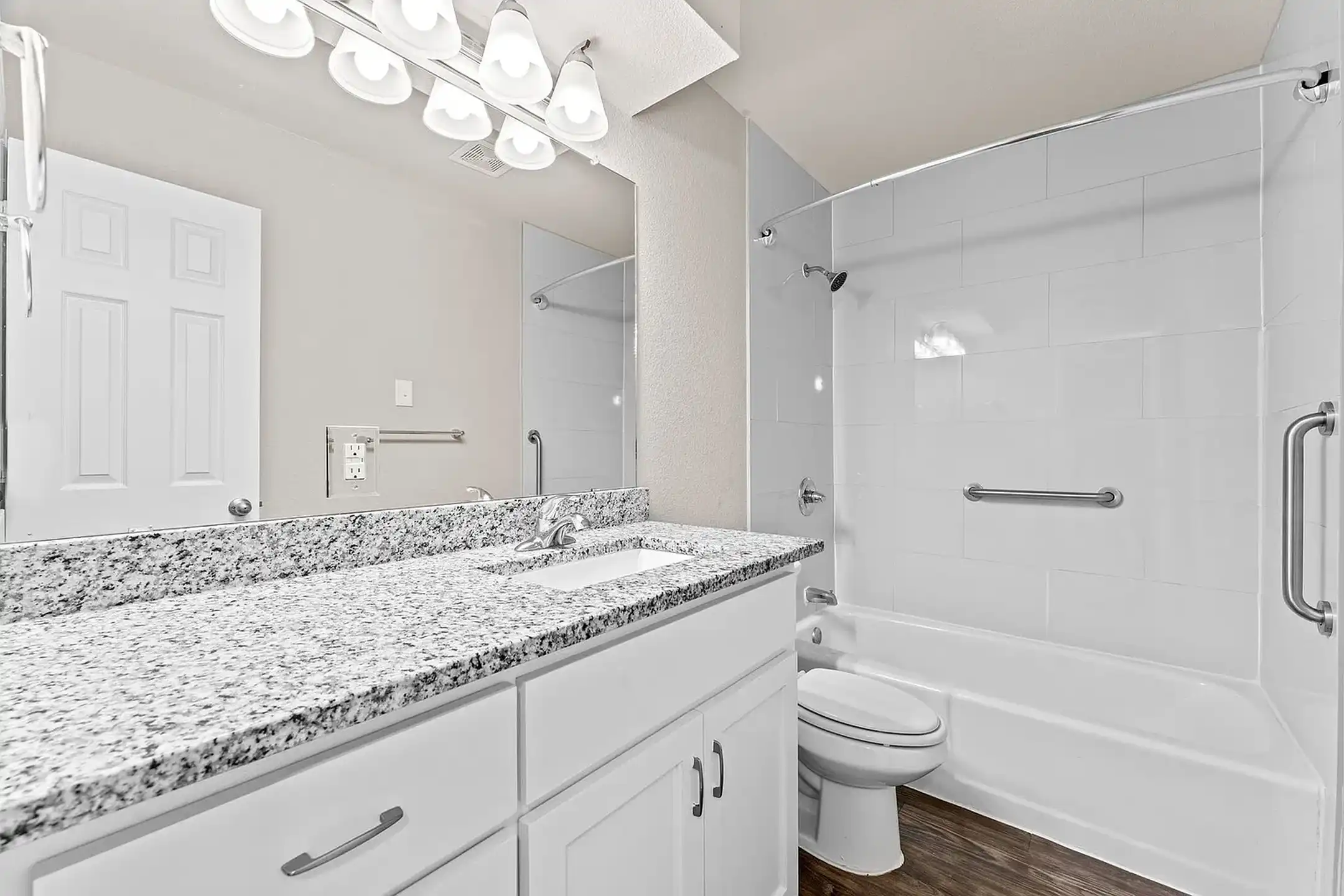 Car Mel Apartments - Waco, TX 76710 | ApartmentGuide.com